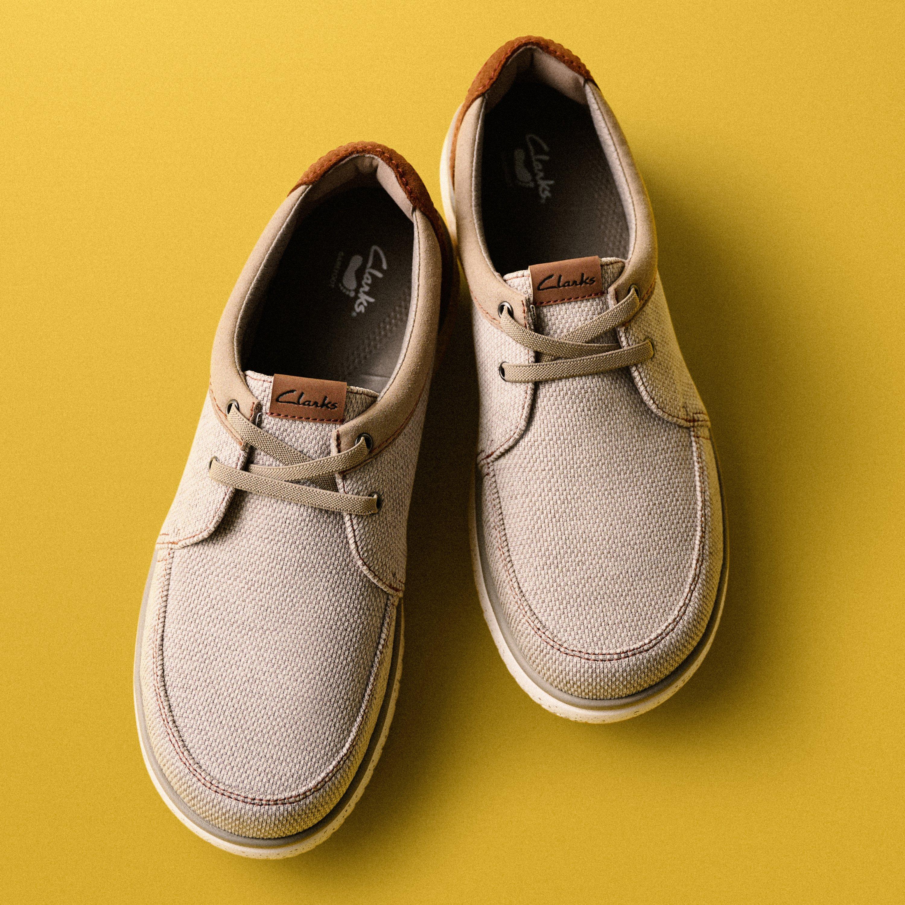 Mens Relax Lite Lace Sand Textile Trainers Lace Up | Clarks UK