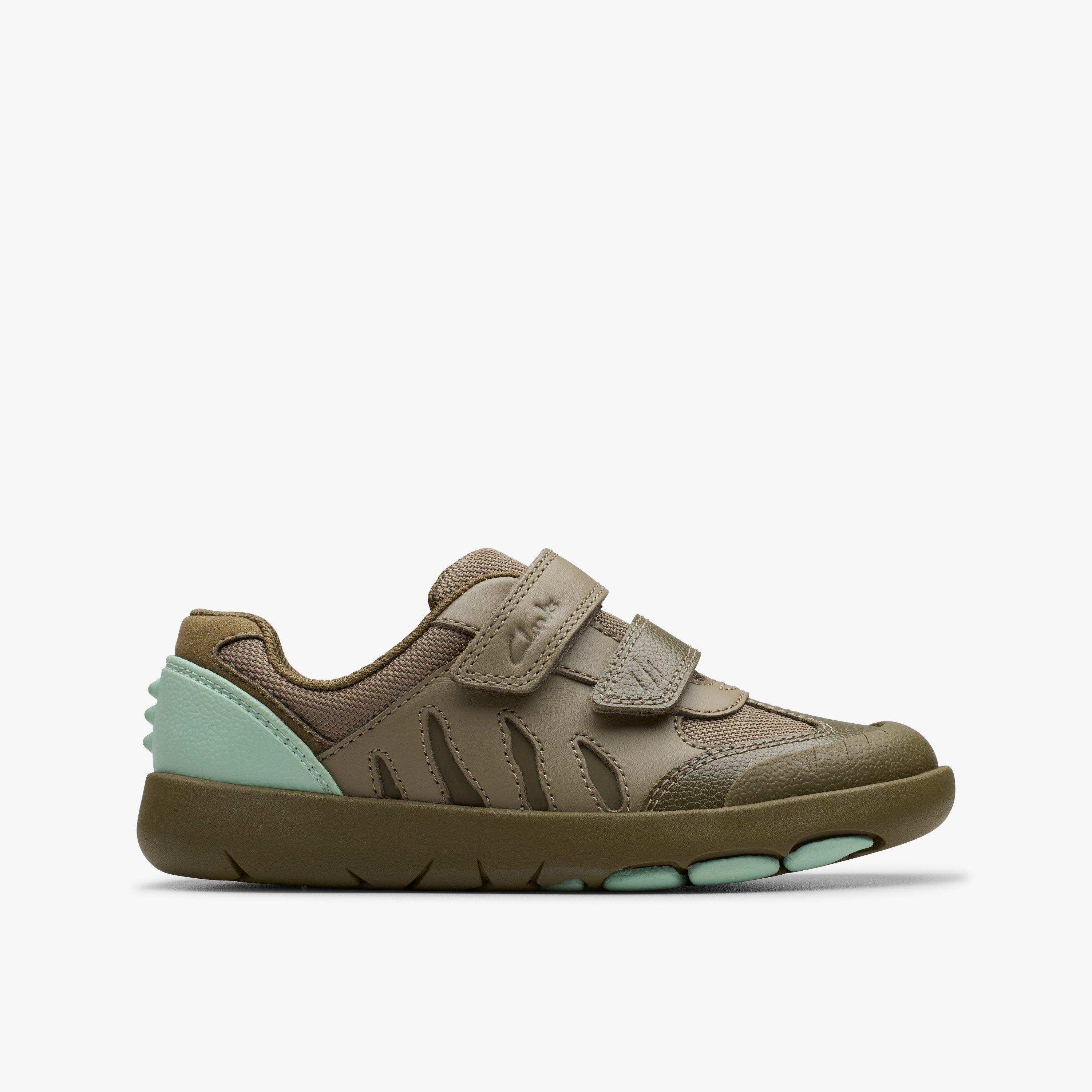 Discount Wide Fit Shoes | Clarks Outlet