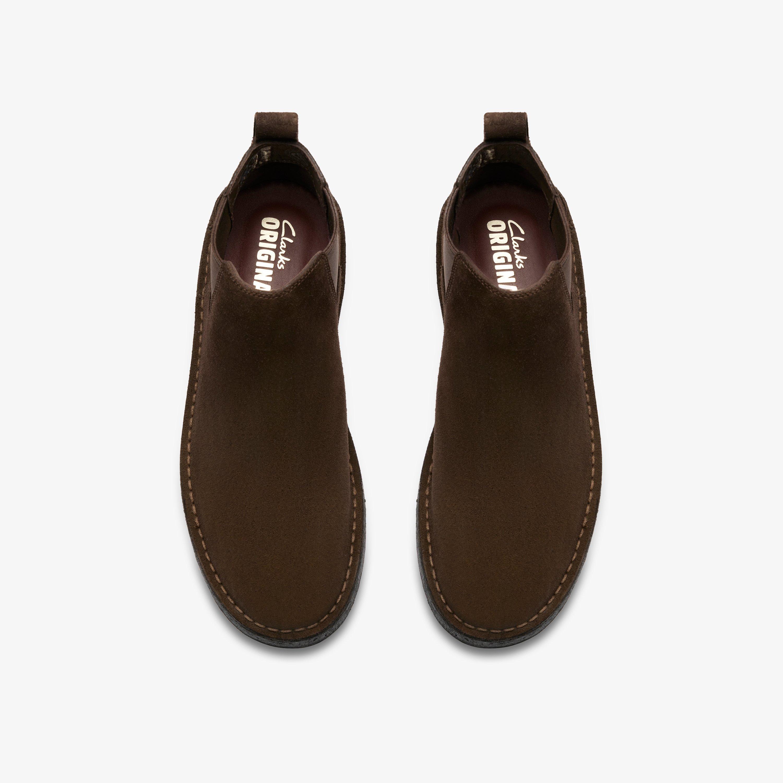 Bottes Chelsea Desert pour hommes en daim marron foncé | Clarks