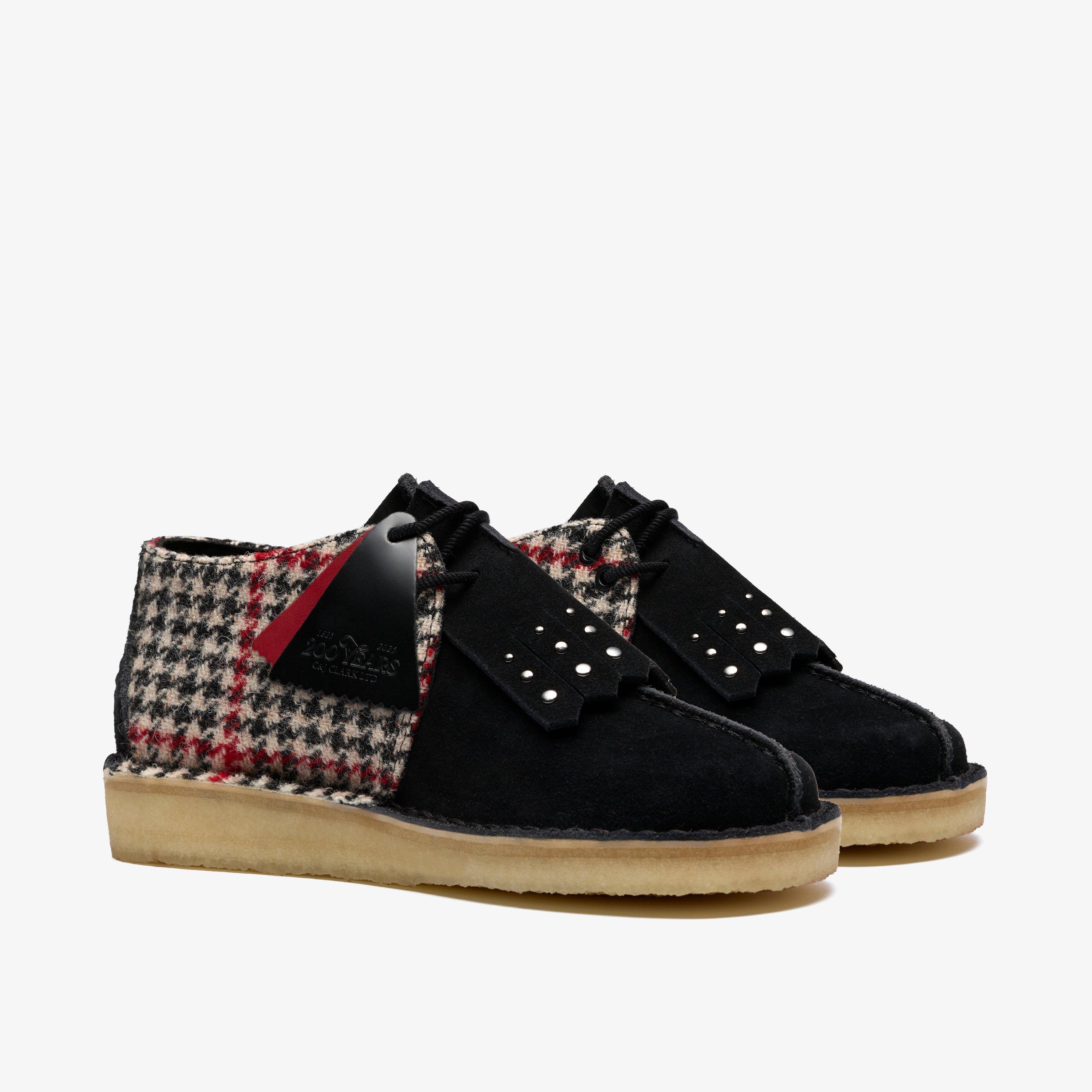 Womens Desert Trek. Black Tweed | Clarks