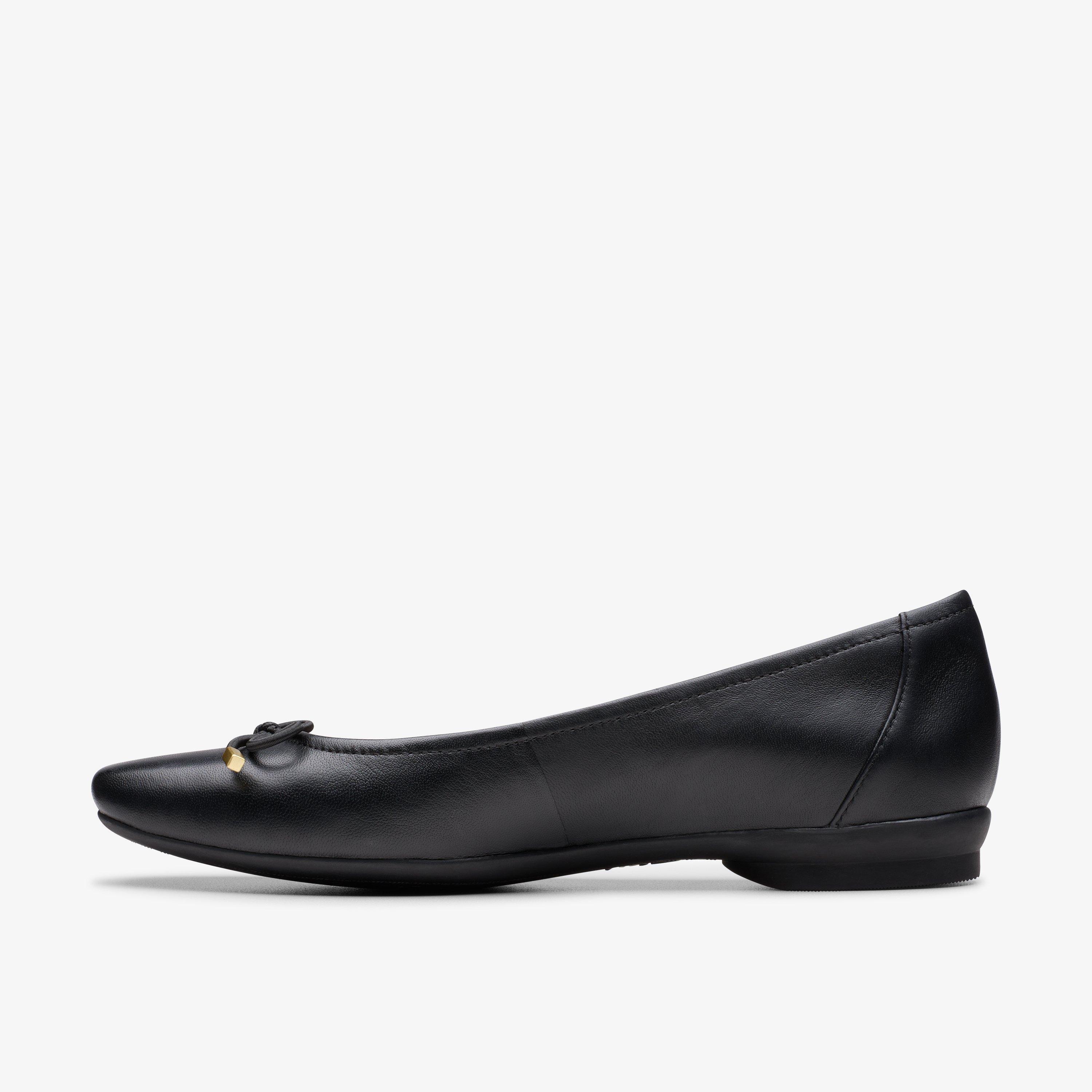 Womens Candra Light Black Leather Pumps | Clarks