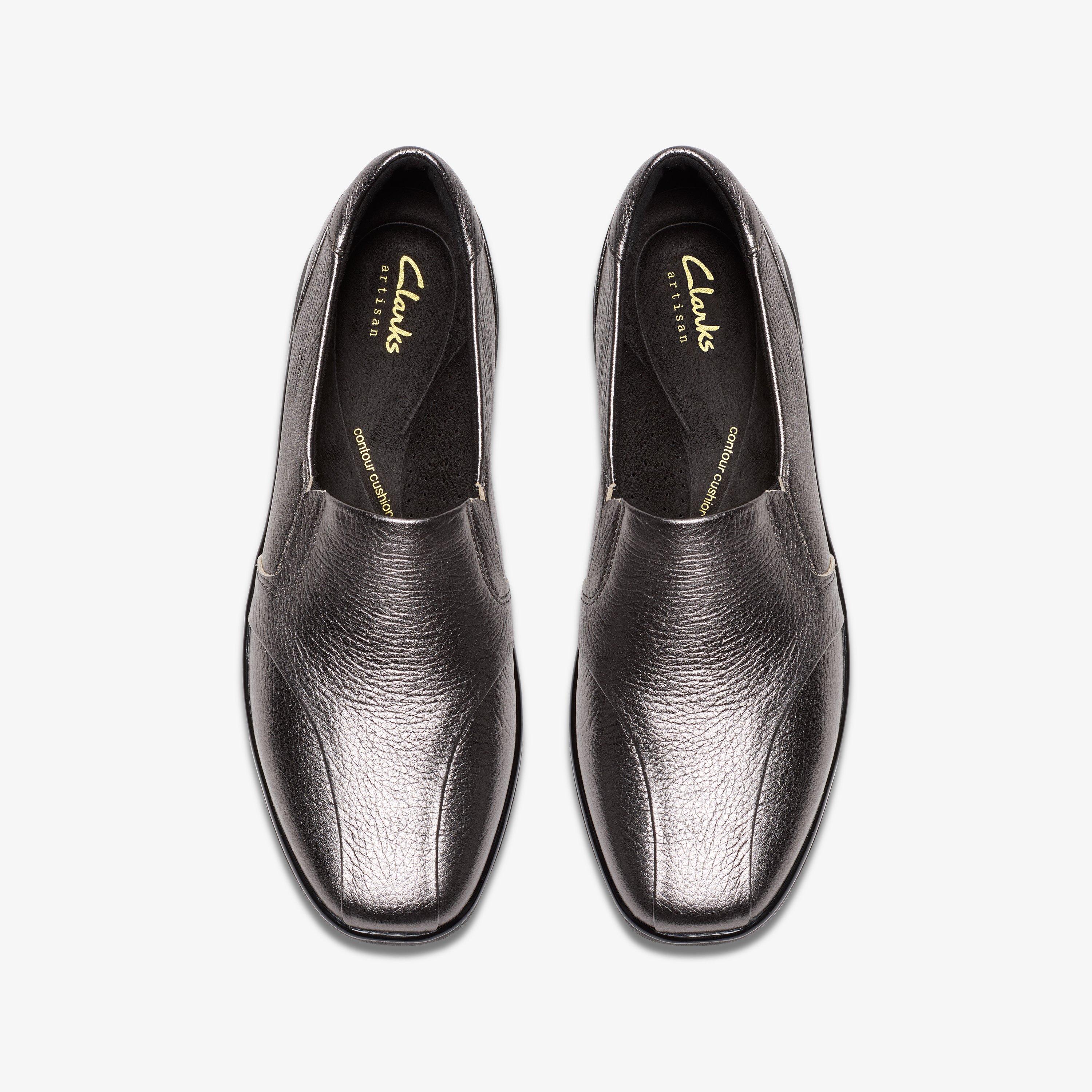 Womens Lynell Edge Pewter Metallic Loafers | Clarks