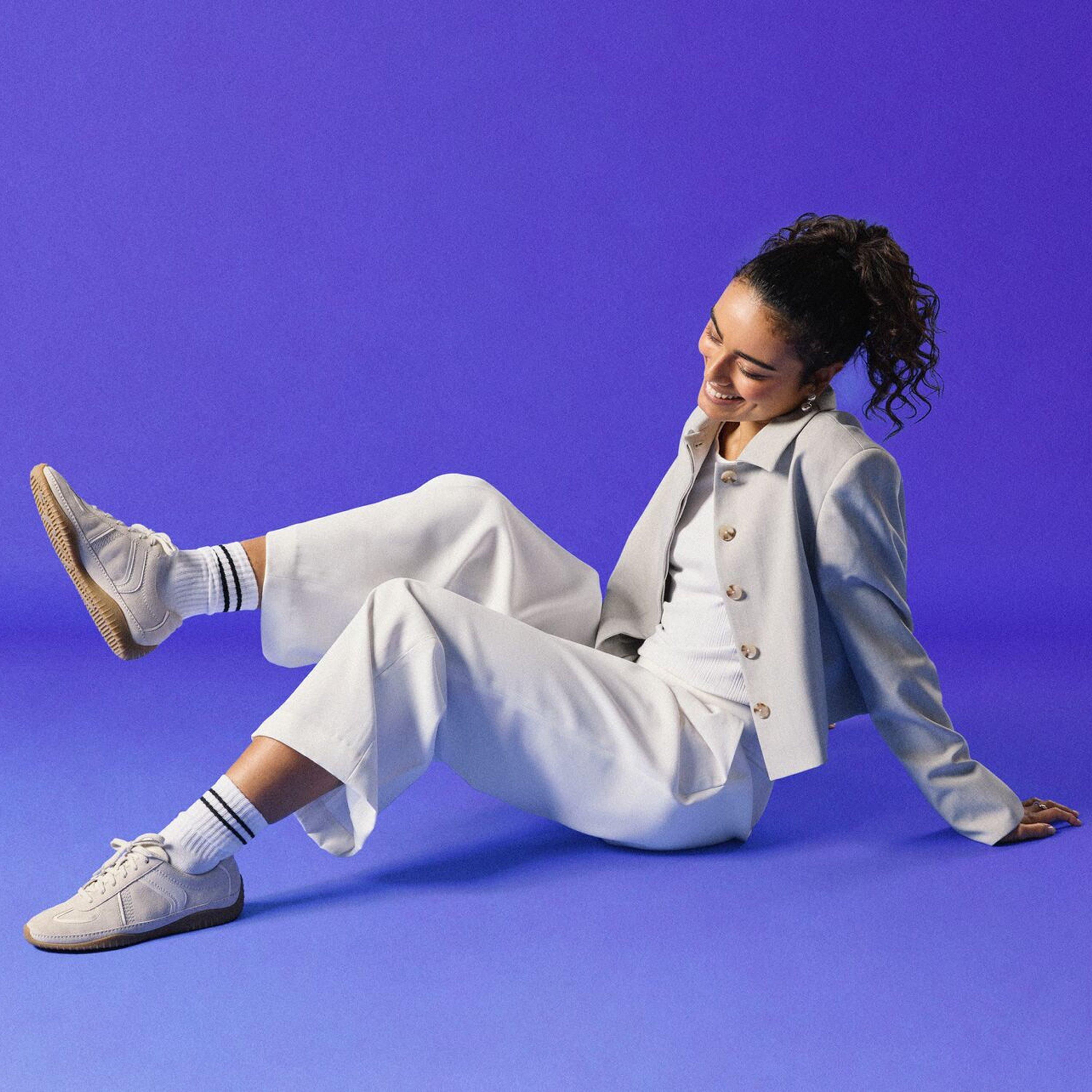 Womens Meridor Lo Off White Combination Trainers, Lace Up Shoes | Clarks UK