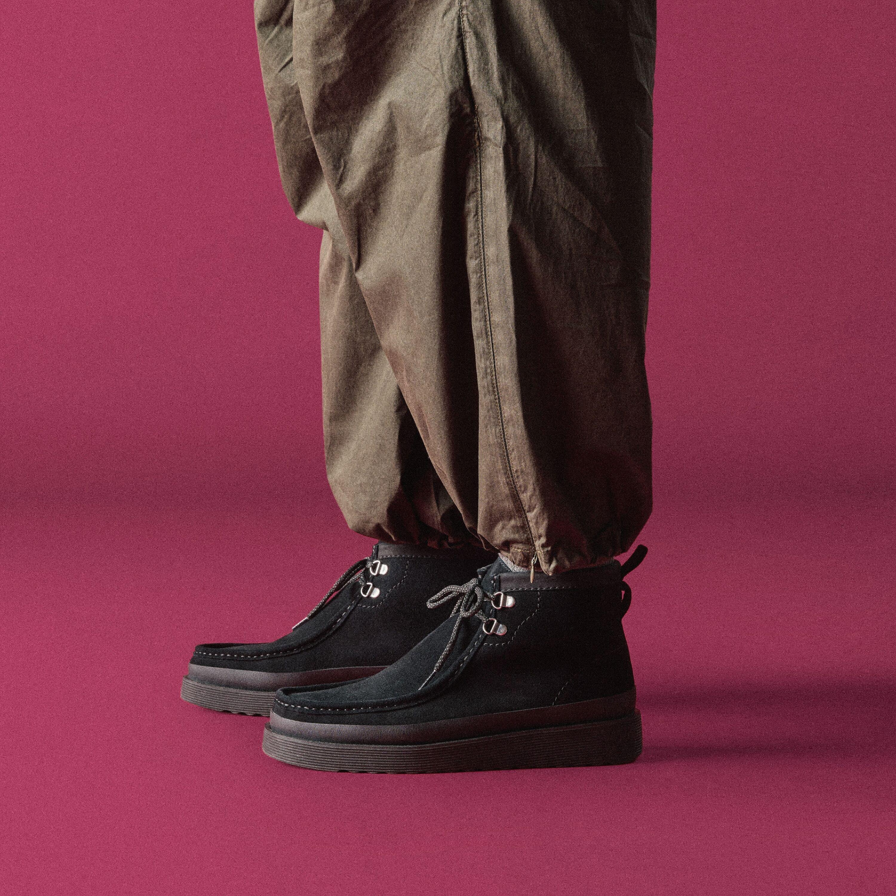 Mens Wallabee FTR2 Hi Black Suede Ankle Wallabee Boots | Clarks