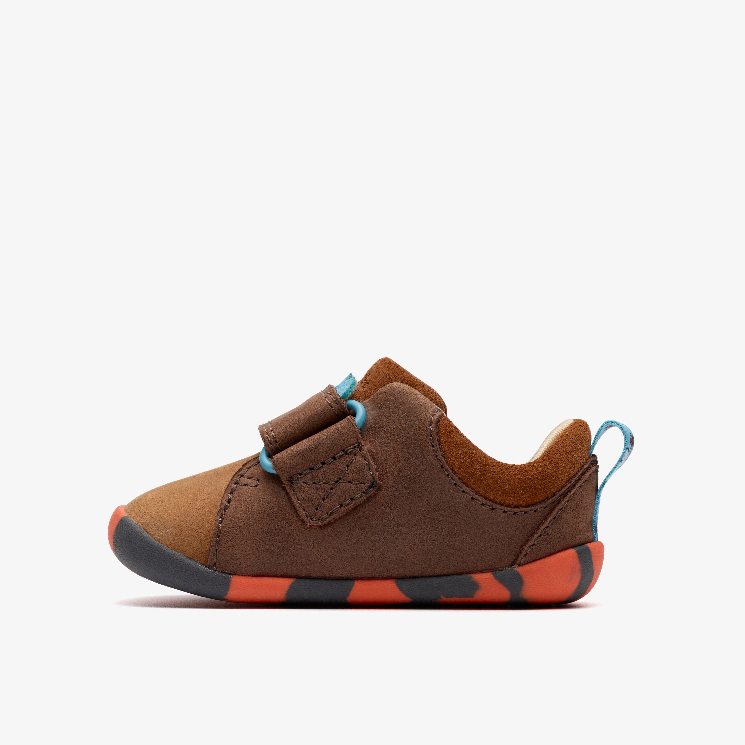 Boys Roamer Stomp Toddler Tan Pre Walker | Clarks
