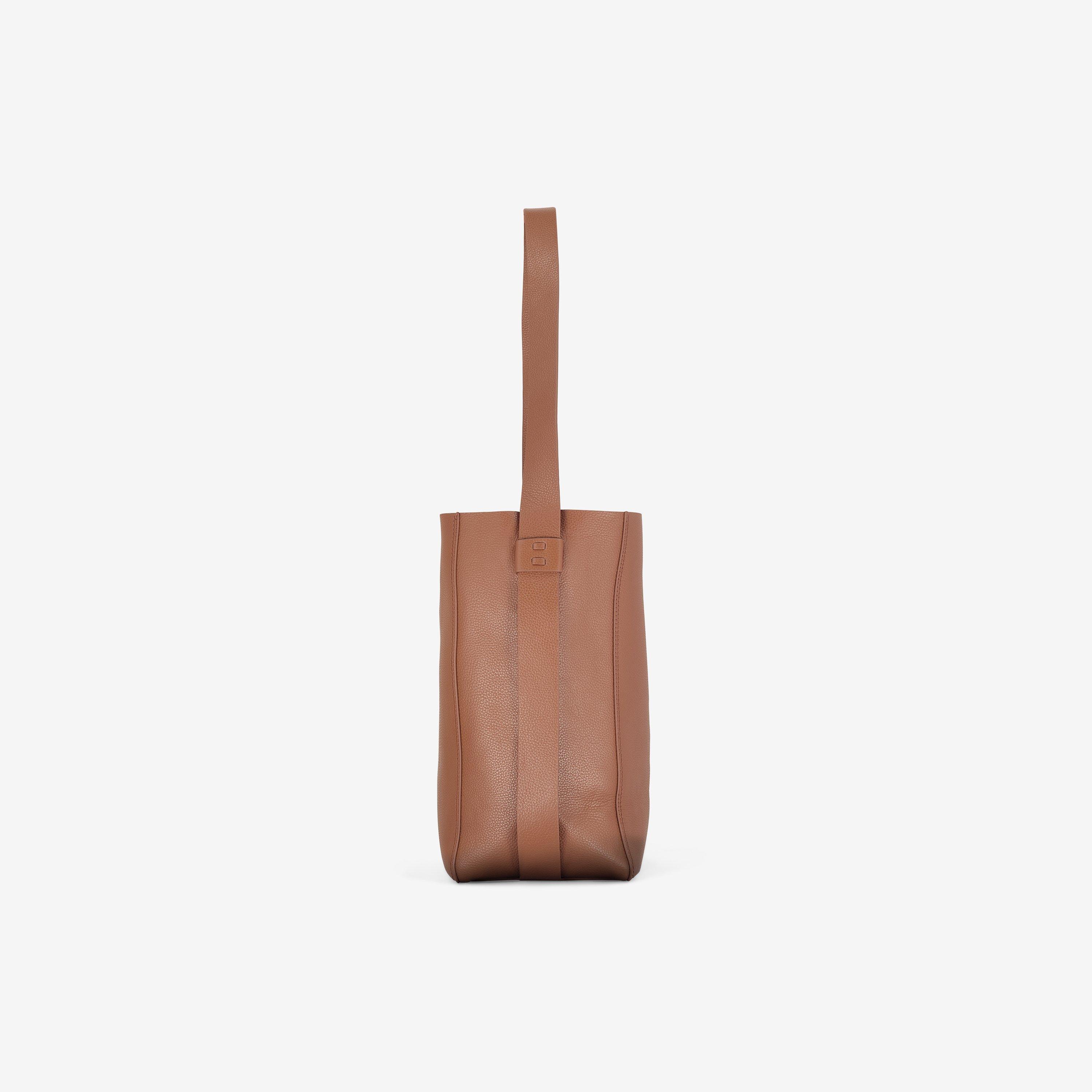 Womens Bucket Tote Tan Leather Shoulder Bag, Tote Bag Bags | Clarks UK