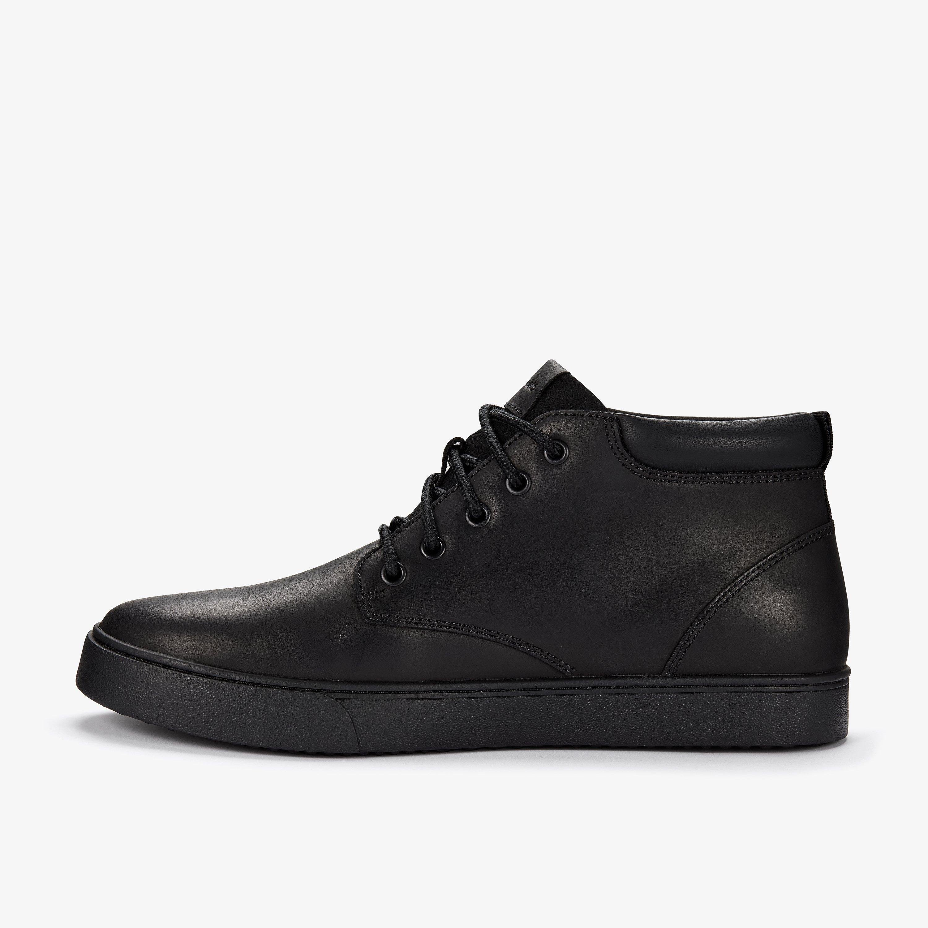 Bottes à lacets pour hommes Lockton Mid en cuir noir Chukka | Clarks