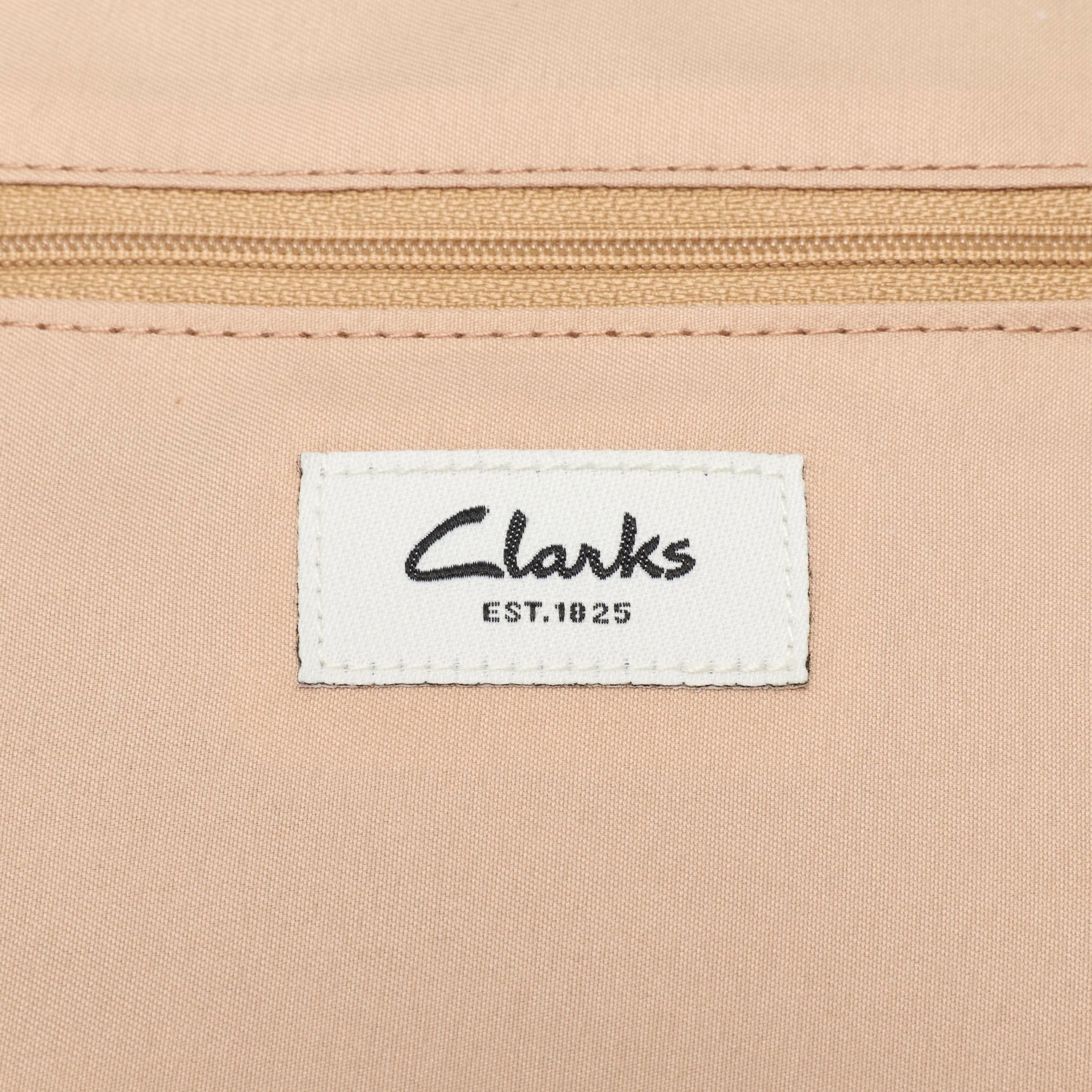 Womens Pouch Bag Cream Patent Clutch Bag, Cross Body Bag | Clarks UK