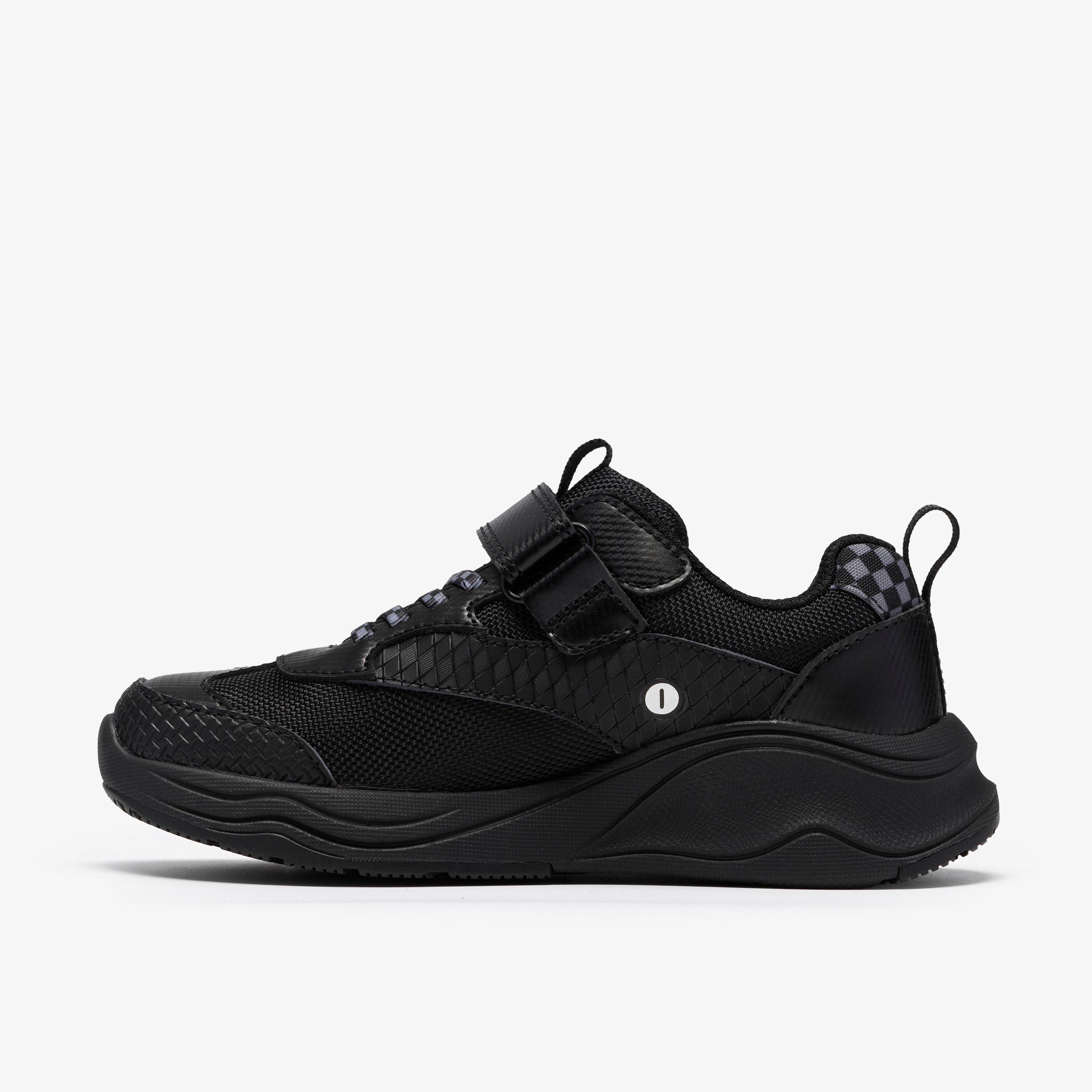 Boys Gleam Go Kid Black Shoes Trainers | Clarks