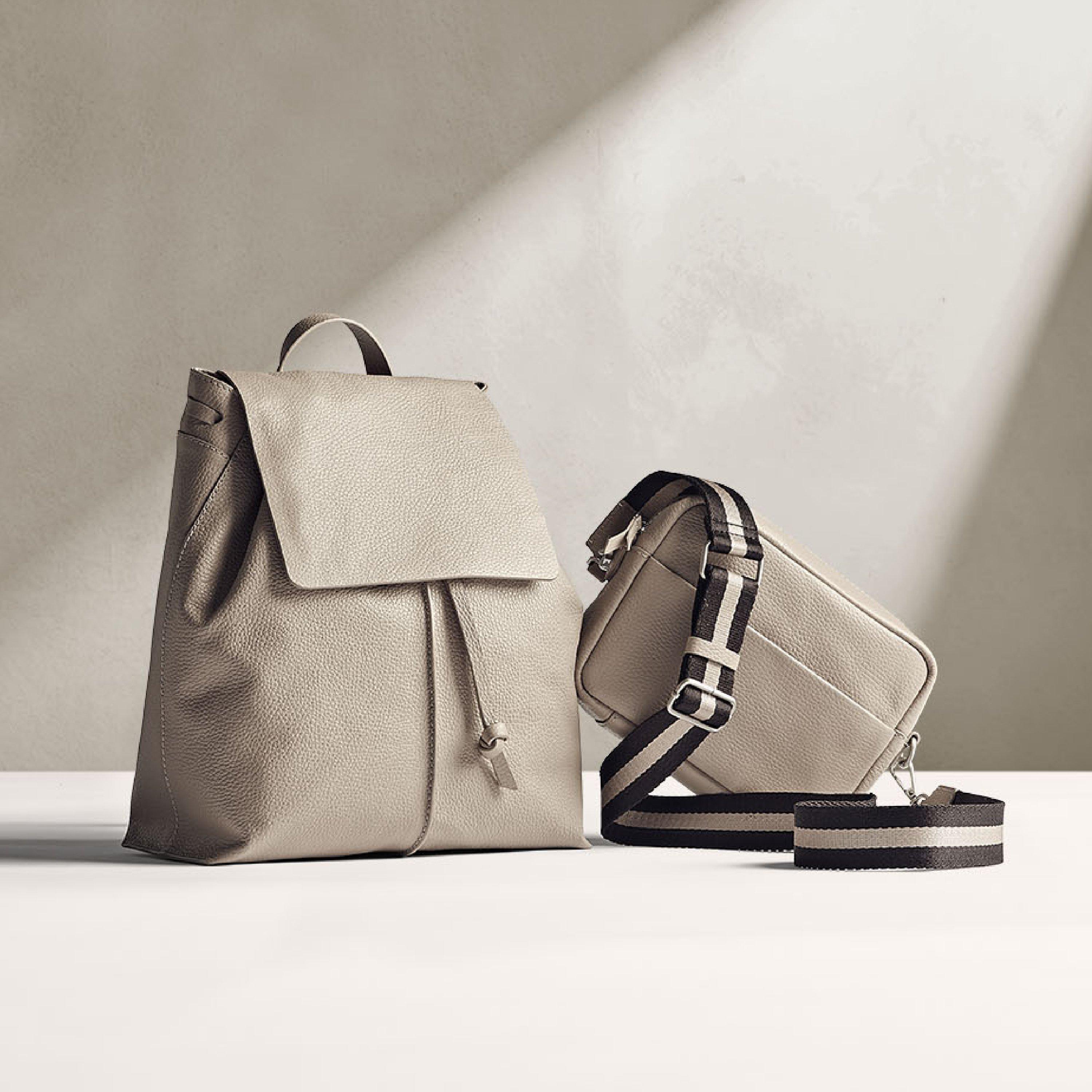 Shop Discount Bags & Backpacks | Clarks Outlet