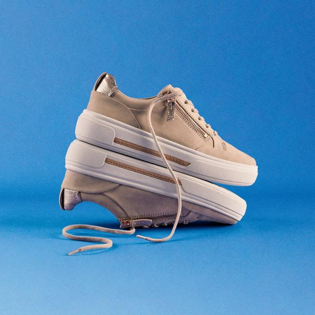 Site officiel de Clarks® Shoes | Achetez des chaussures pour hommes ...