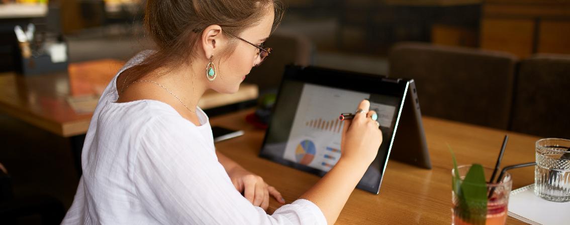 What is a 2-in-1 laptop? | Currys