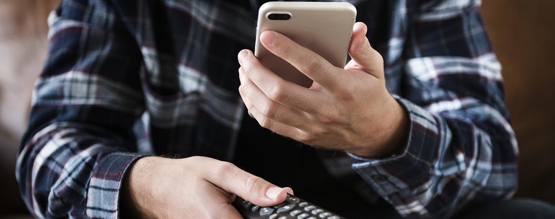 How to mirror your Android phone to your TV | Currys