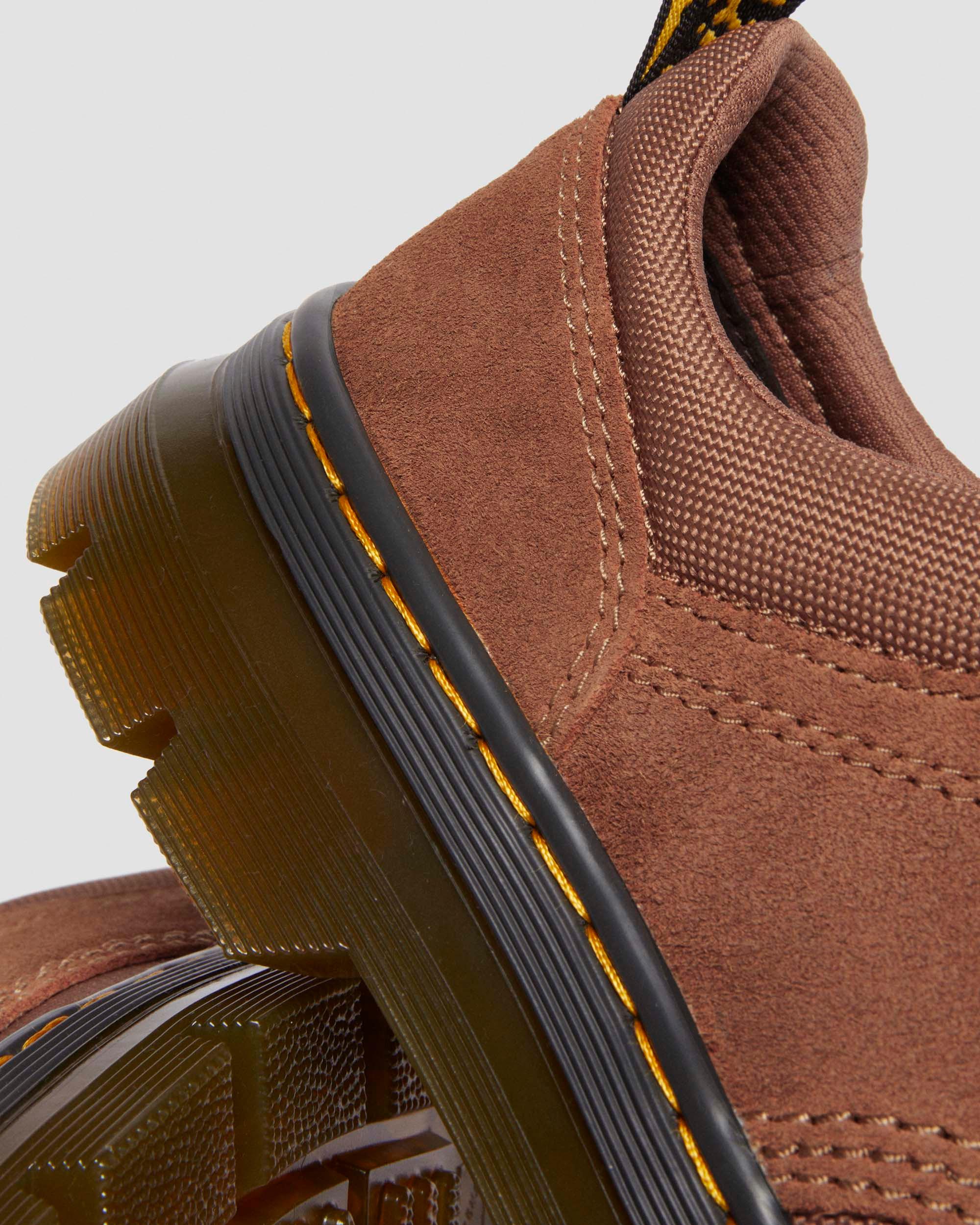 REEDER in Desert Brown | Dr. Martens