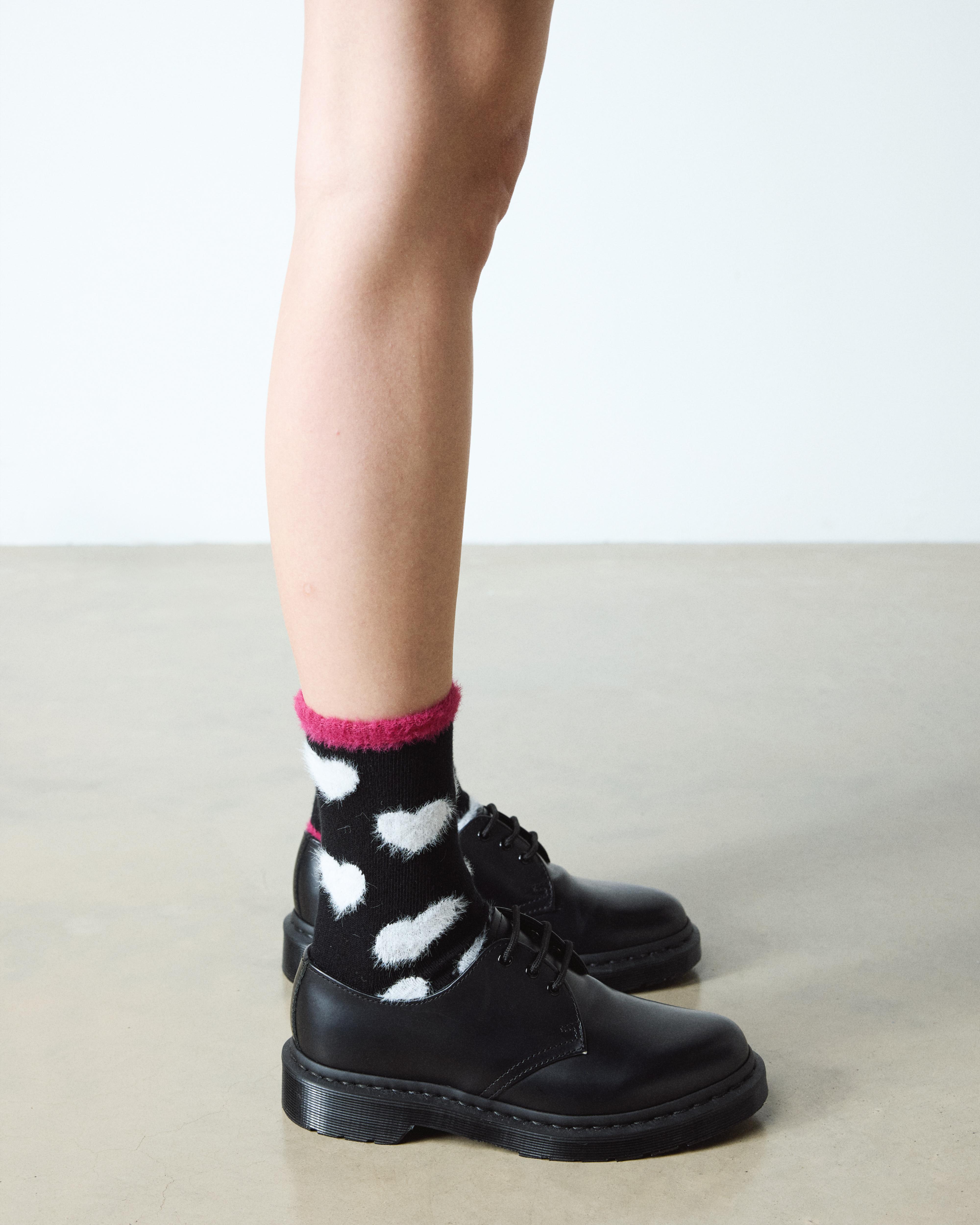 FAUX FUR ORGANIC COTTON BLEND SOCKS in Black & Pink | Dr. Martens