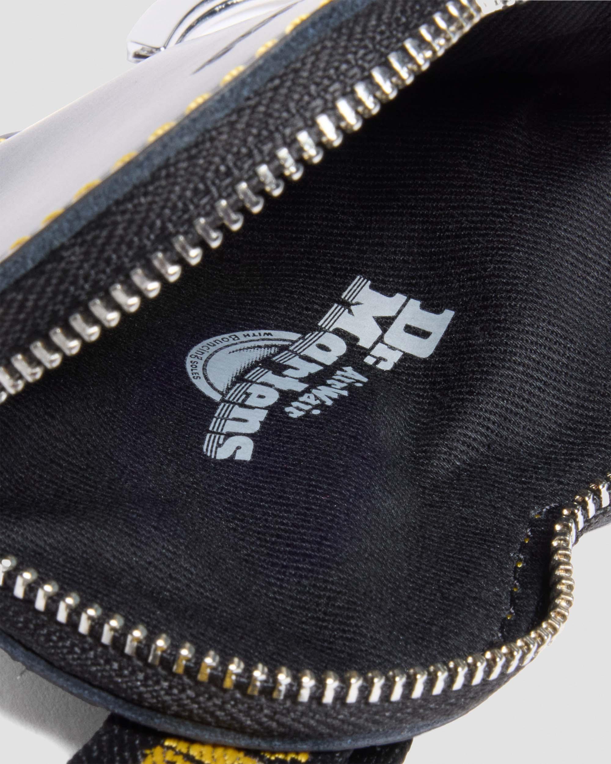 Leather Heart Shaped Key Ring Purse in Black | Dr. Martens