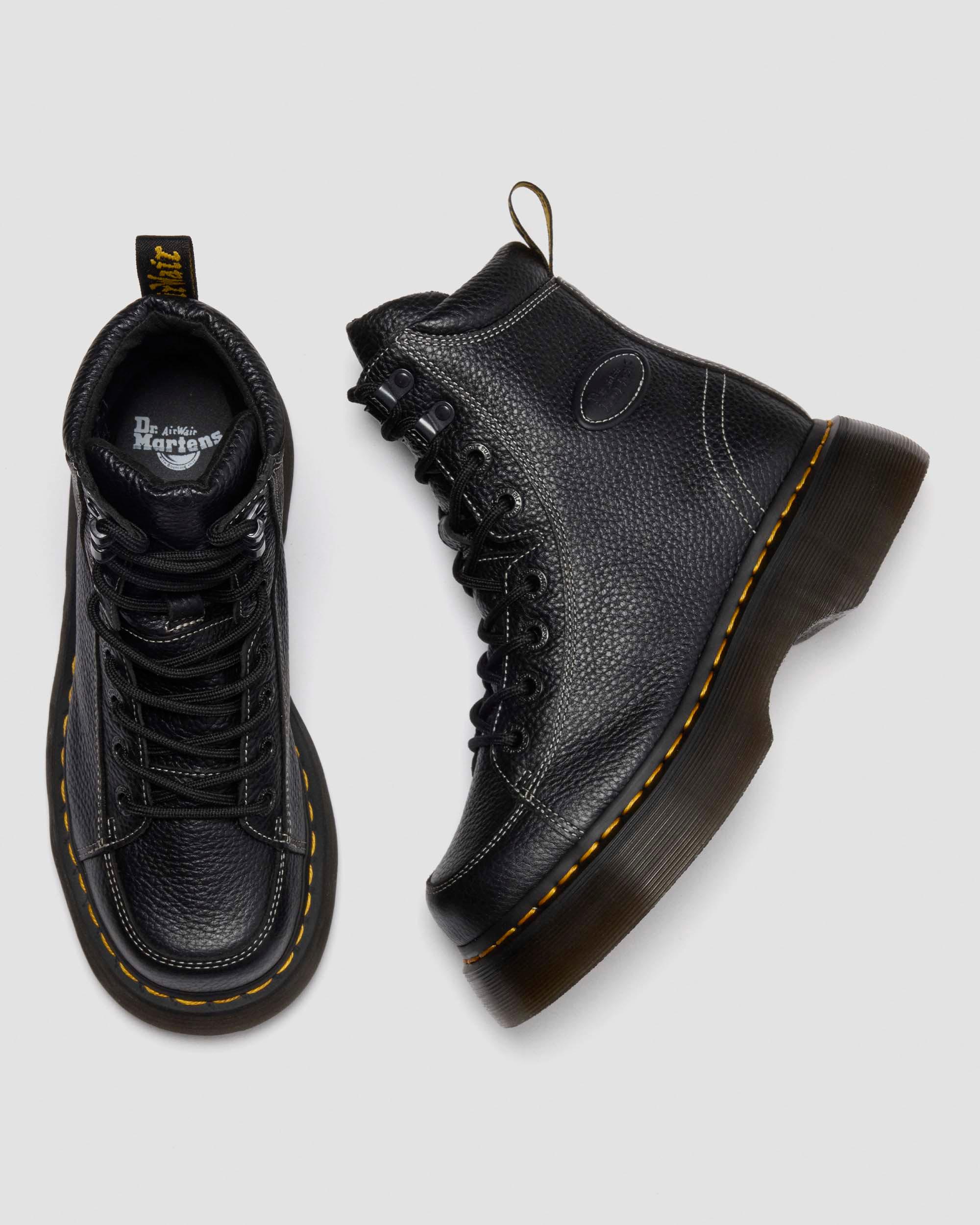 Buzz 8-Eye in Black | Dr. Martens