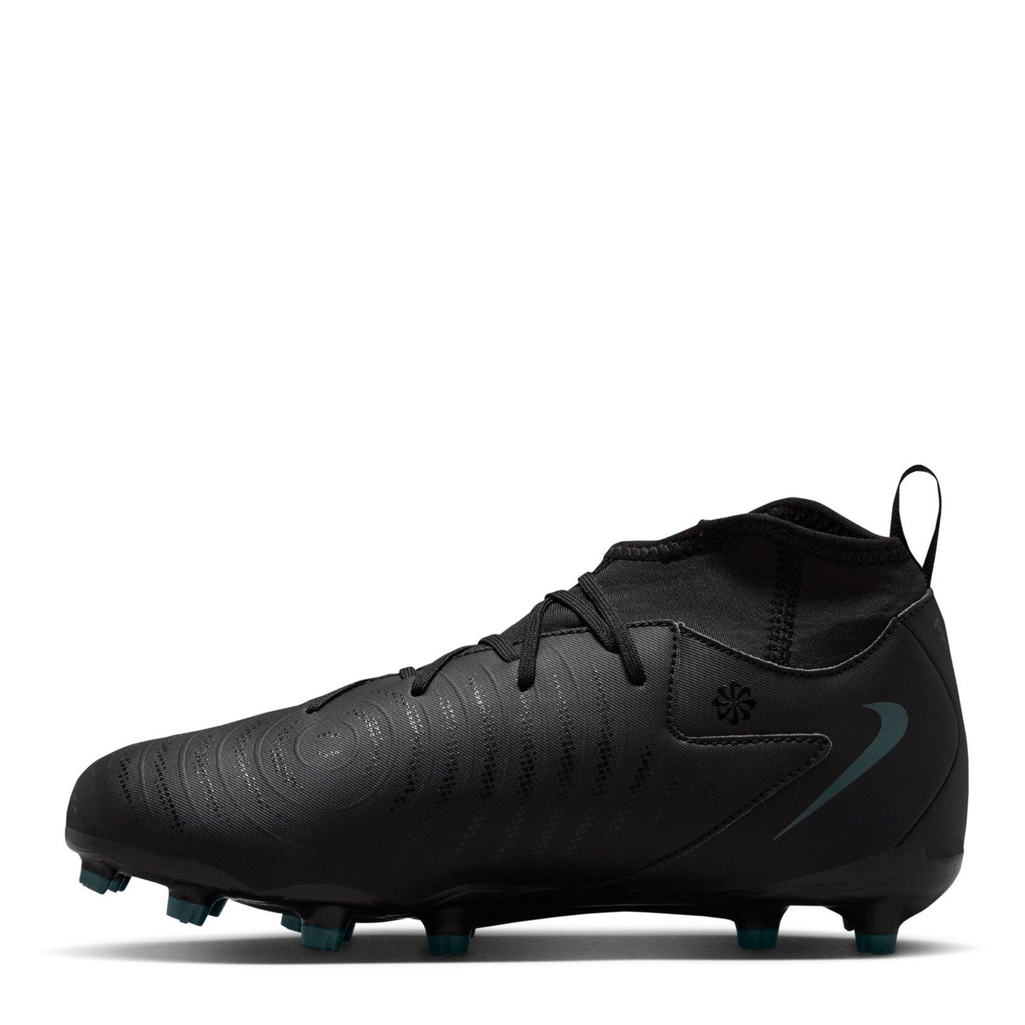 Nike Phantom Luna II Academy Firm Ground Football Boots Junior | FRASERS