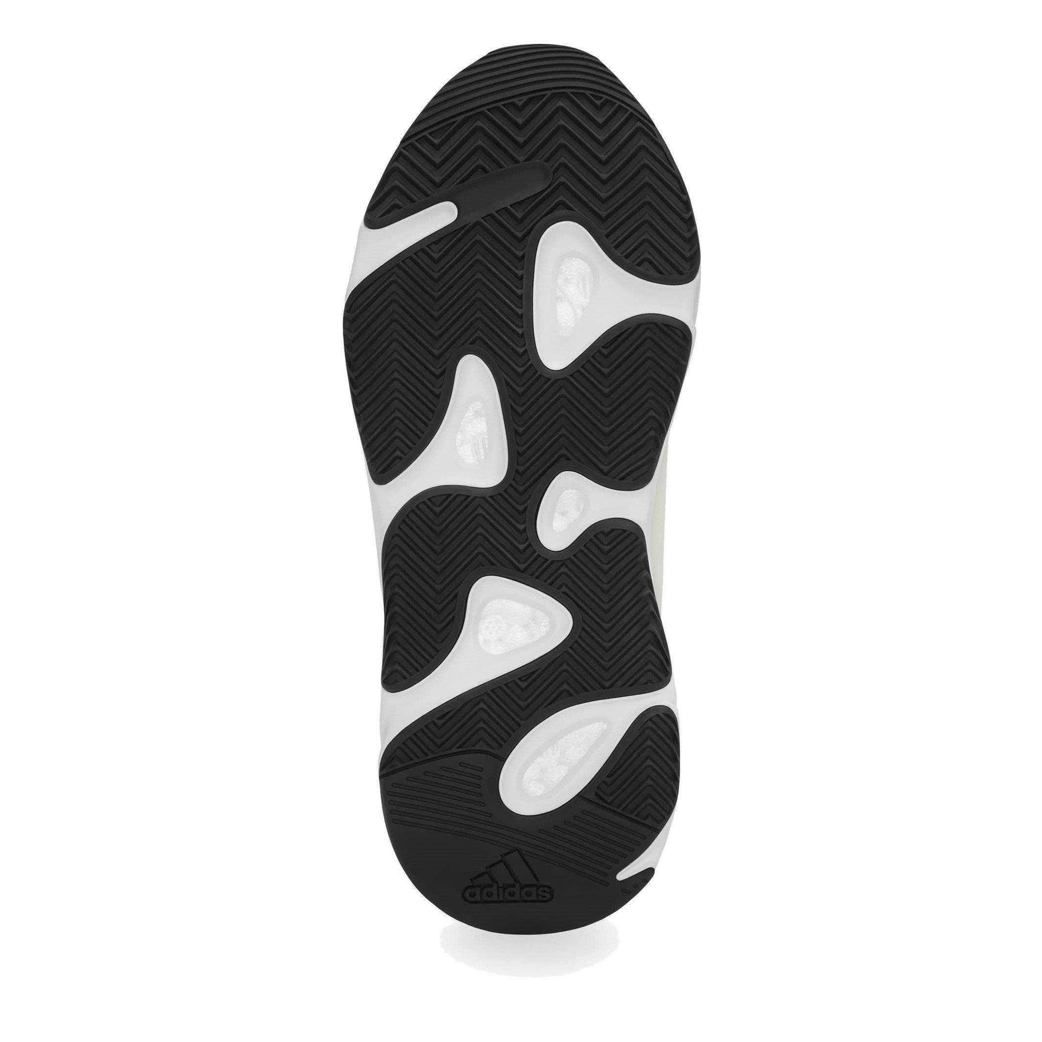 Yeezy | 700 Mnvn Sneakers | Runners | USC