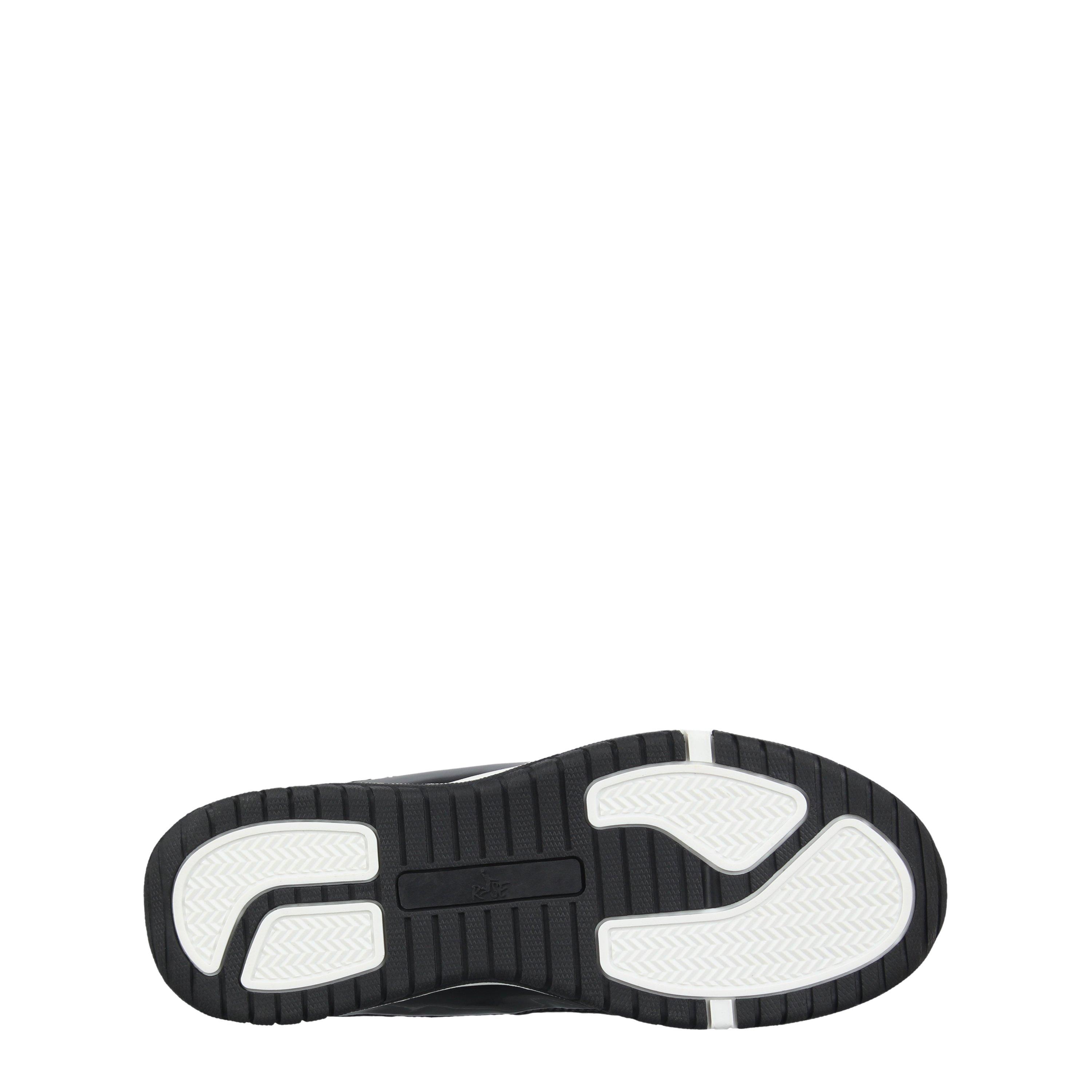 Rise Shuttle Basketball Trainers | Sports Direct