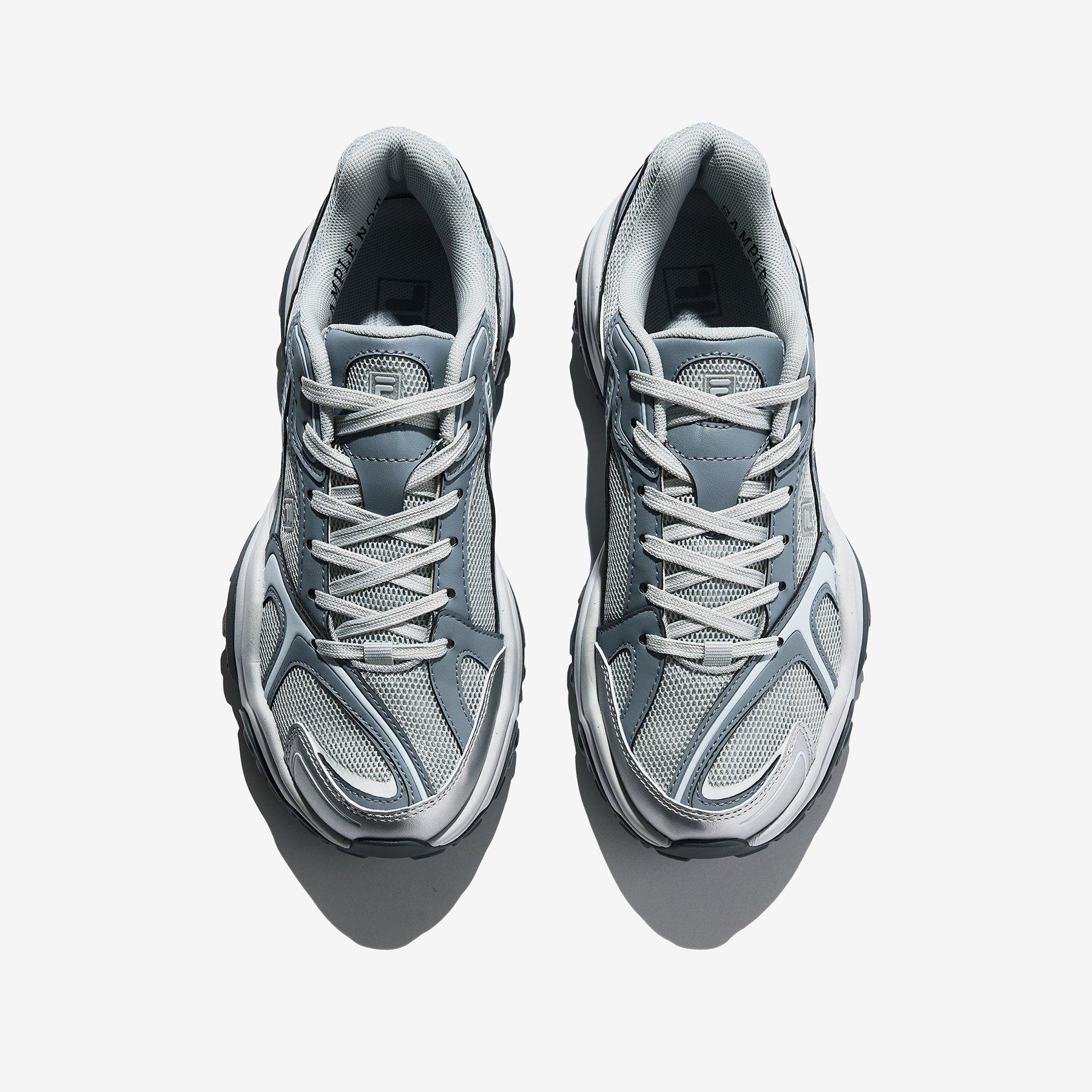 Fila | Wavy Max Runners | Runners | Sports Direct MY