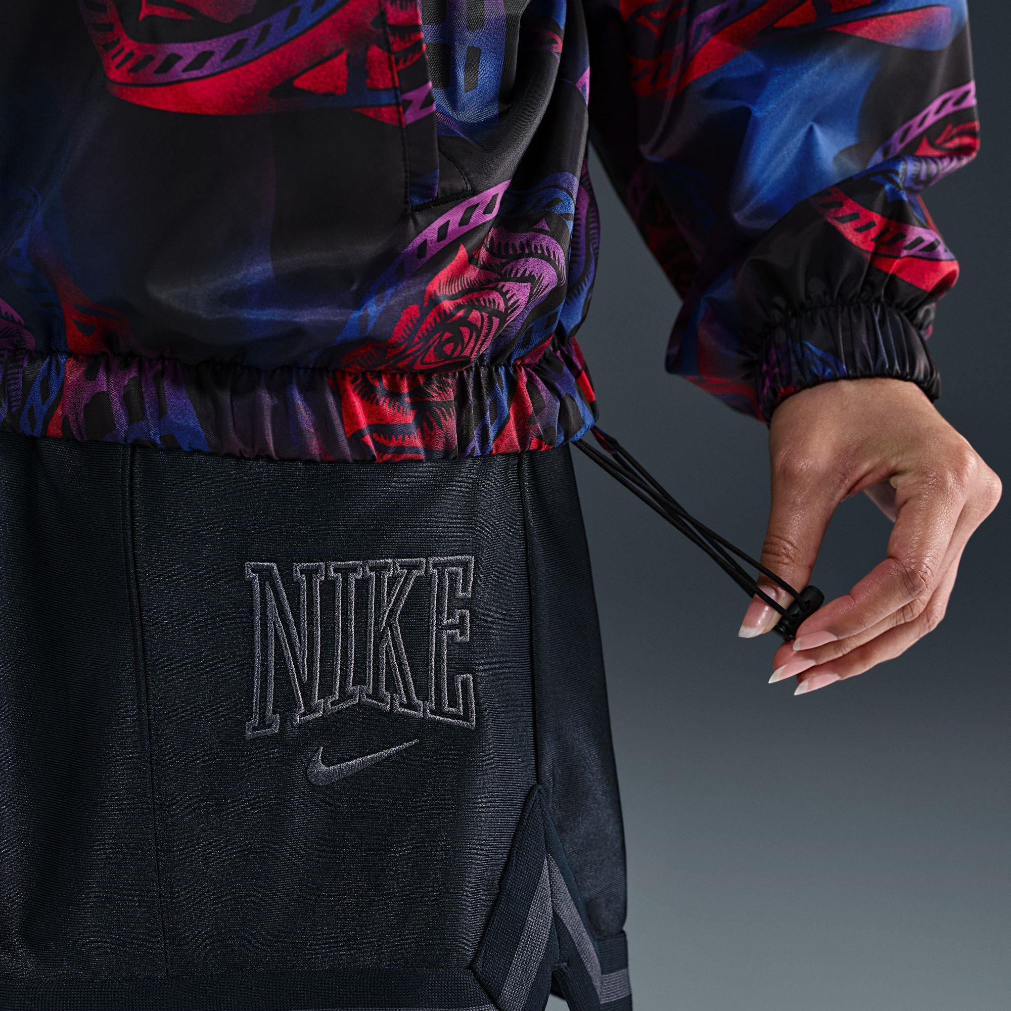 Nike | England Essential Windrunner 2025 Womens | International ...