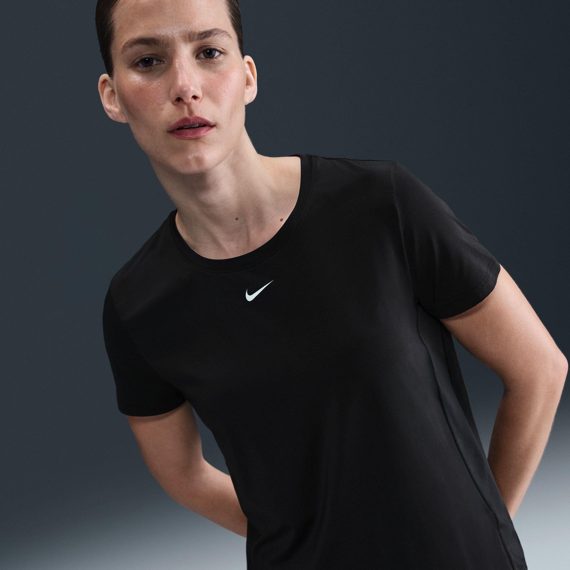 Nike Dri-FIT One Women's Standard Fit Short-Sleeve Top | FRASERS