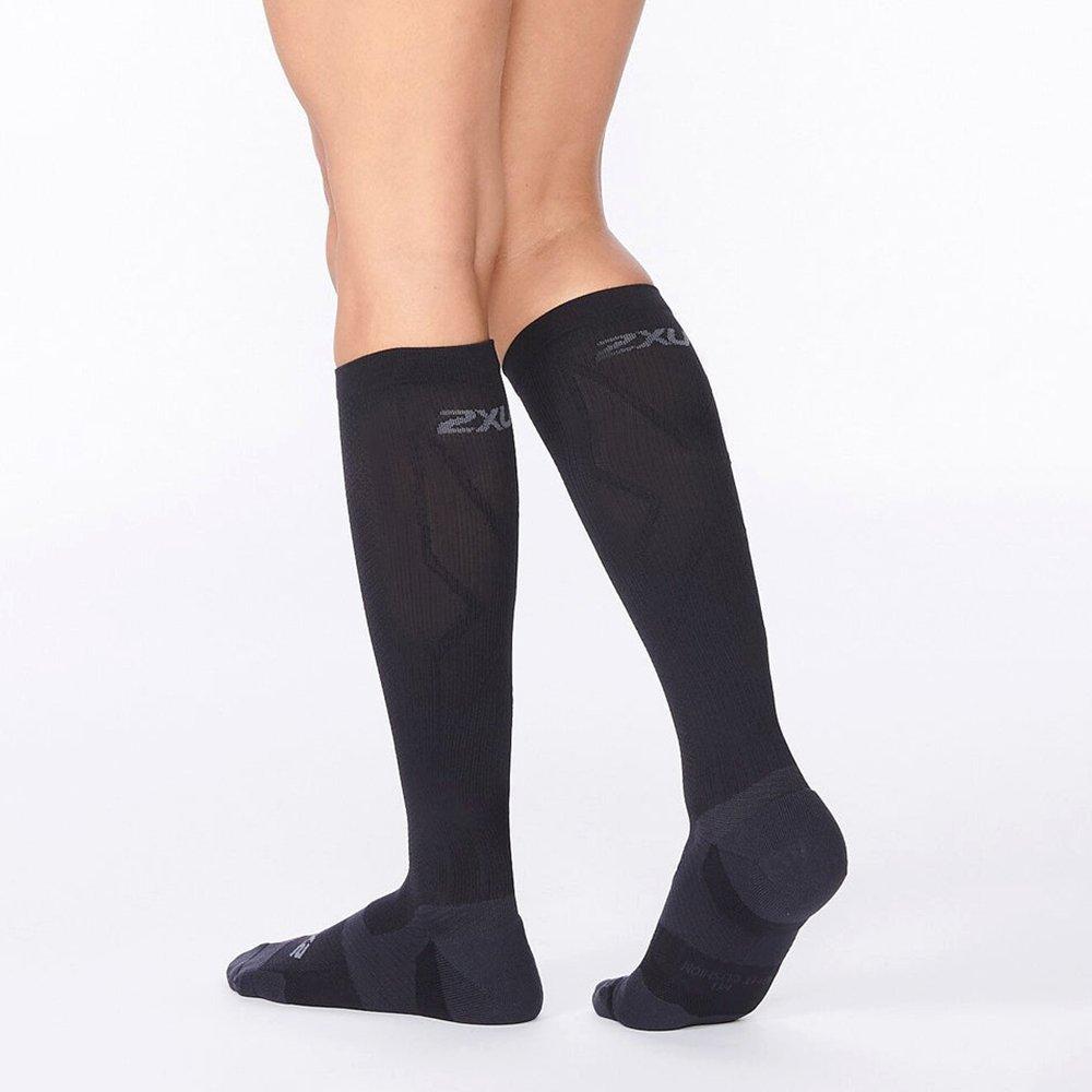 2XU | Vectr Light Cushion Full Length Sock 1 Pack | Compression Socks ...