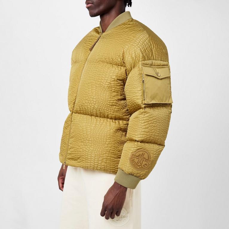 Moncler | Centaurus Down Bomber Jacket | Short Puffer Moncler | Centaurus Down Bomber Jacket | Short Puffer
