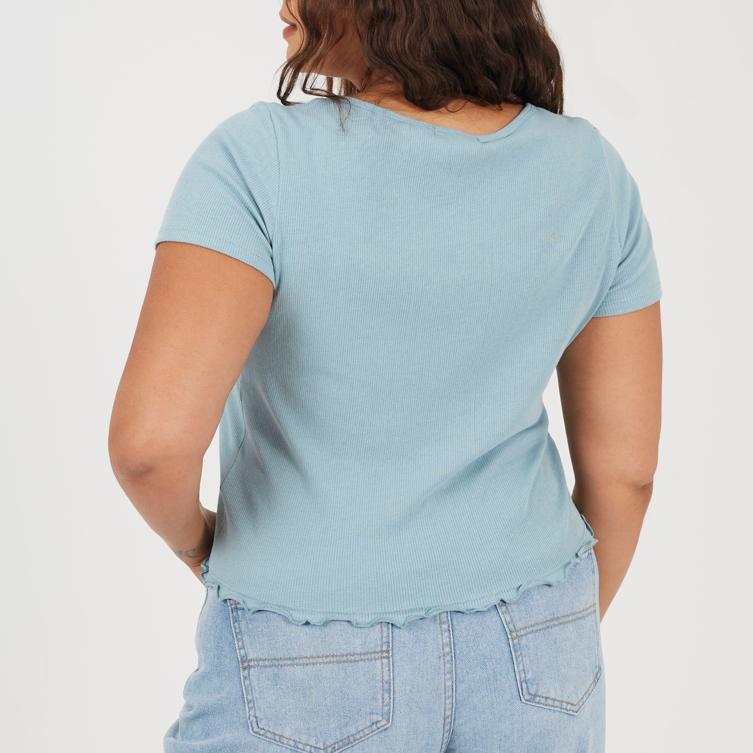 Brave Soul Plus Size Button Through Short Sleeve Top with Lettuce Hem ...