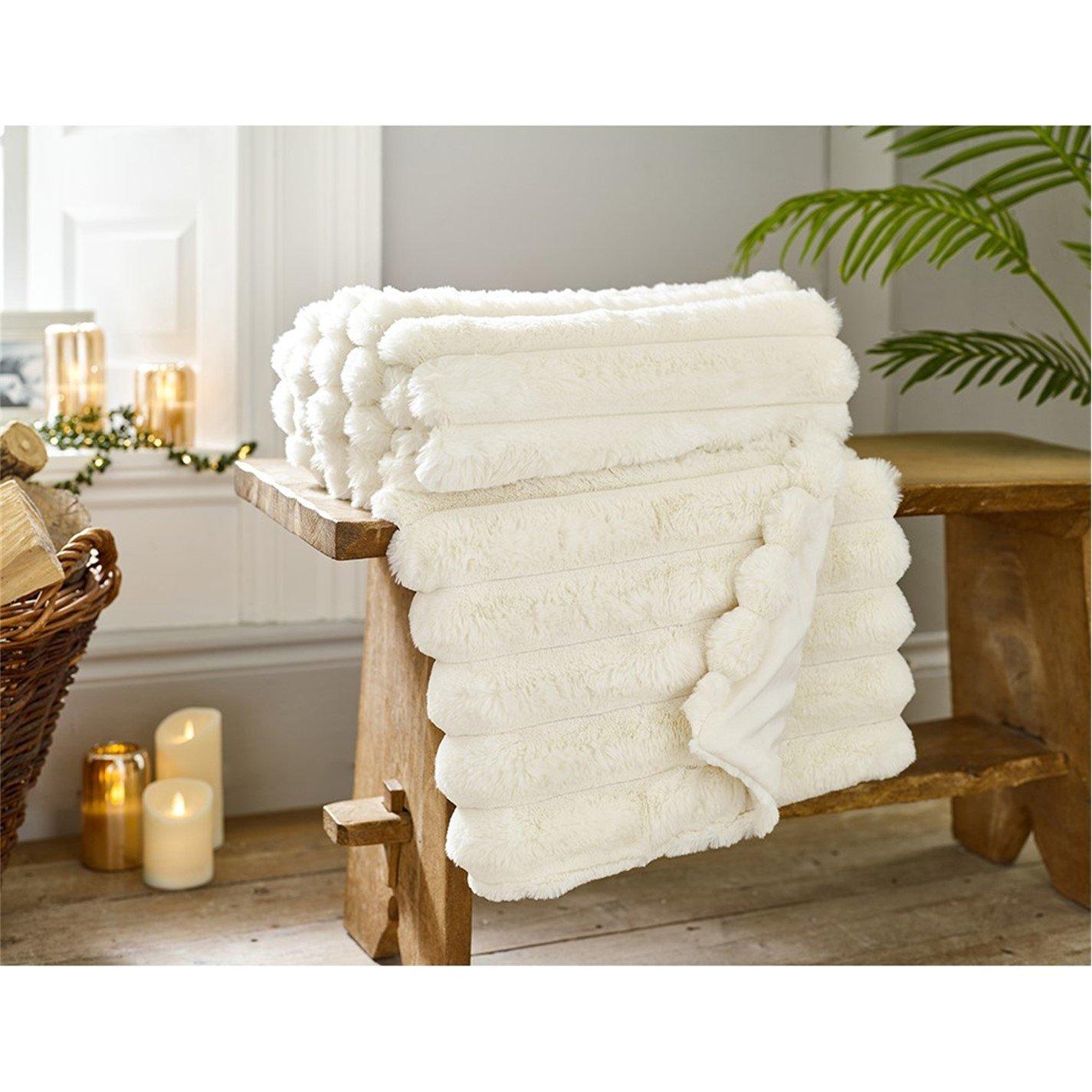 The Lyndon Company | LC Kenwood Faux Fur Throw | Throws | FRASERS