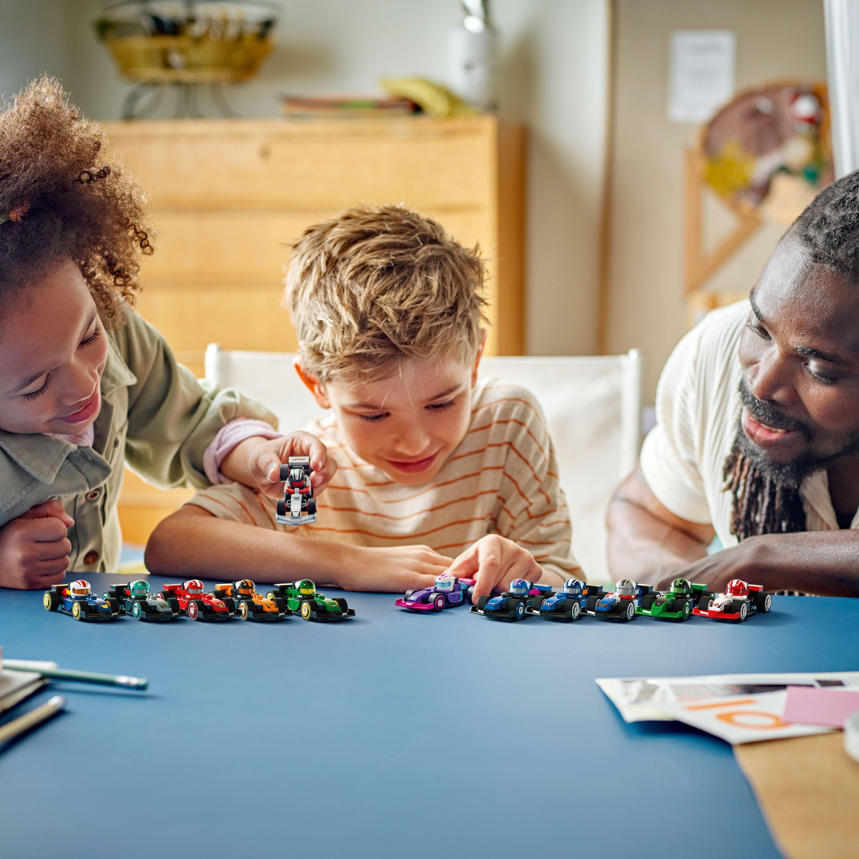 LEGO | F1 Collectibles Jn53 | Lego | Sports Direct