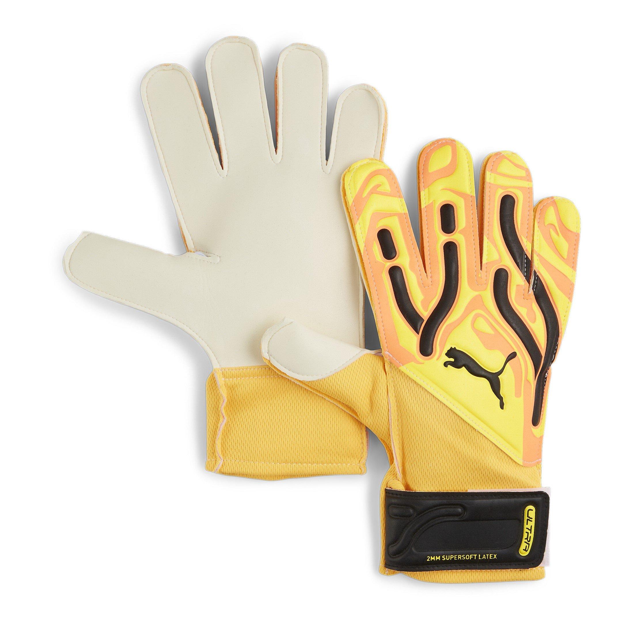 Puma | Puma Ultra Play RC Goalkeeper Gloves | Goalkeeper Gloves ...