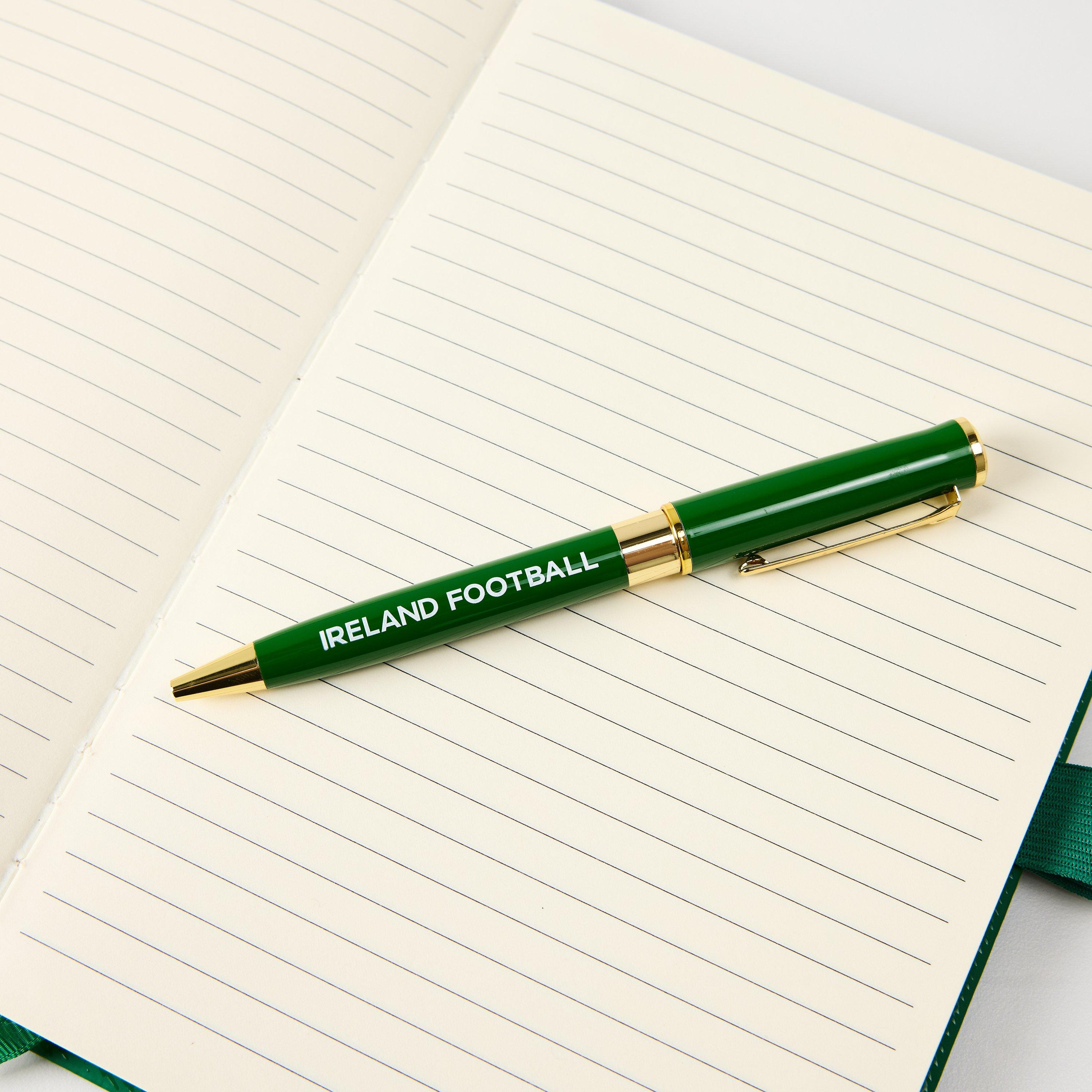 Castore | Adults Football Notebooks | Notebooks | Sports Direct