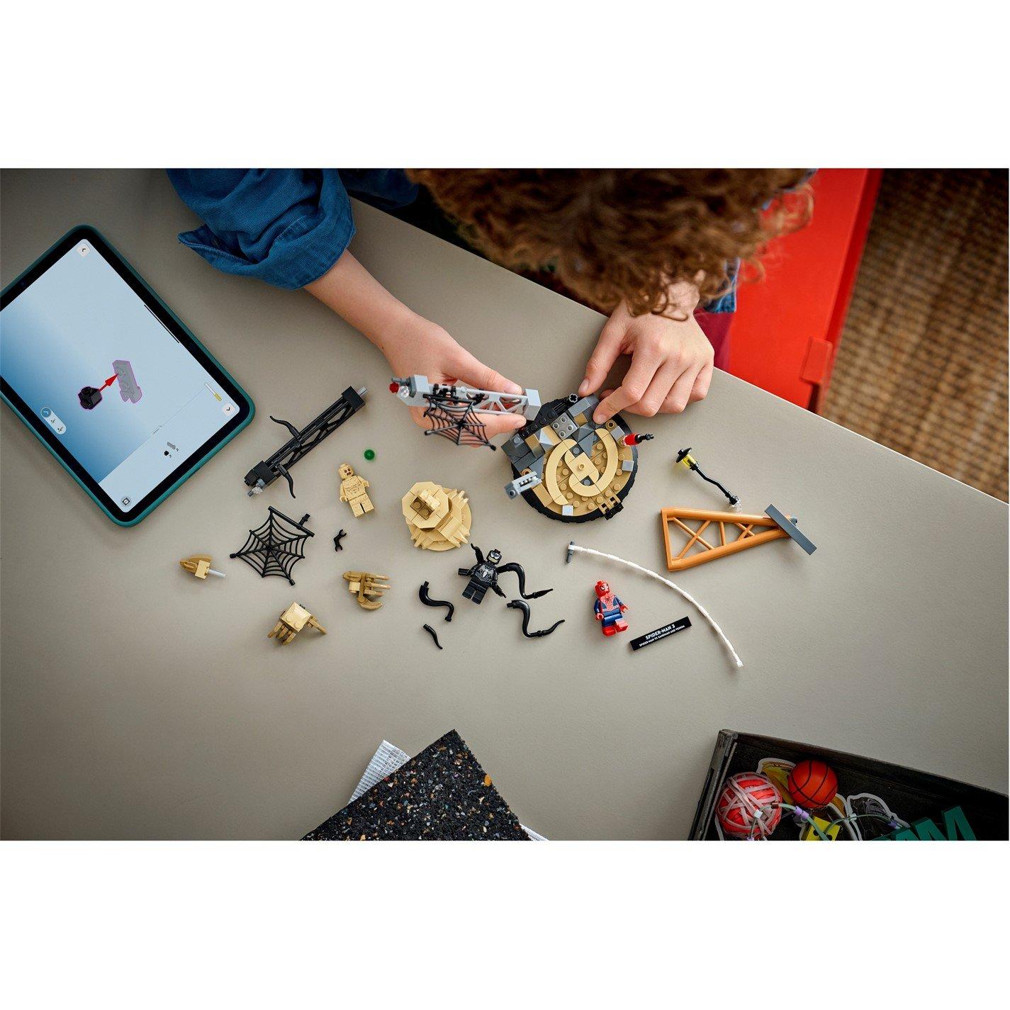 LEGO | Marvel Epic Battle: Spider-Man vs. Sandman Set 76334 | Lego ...