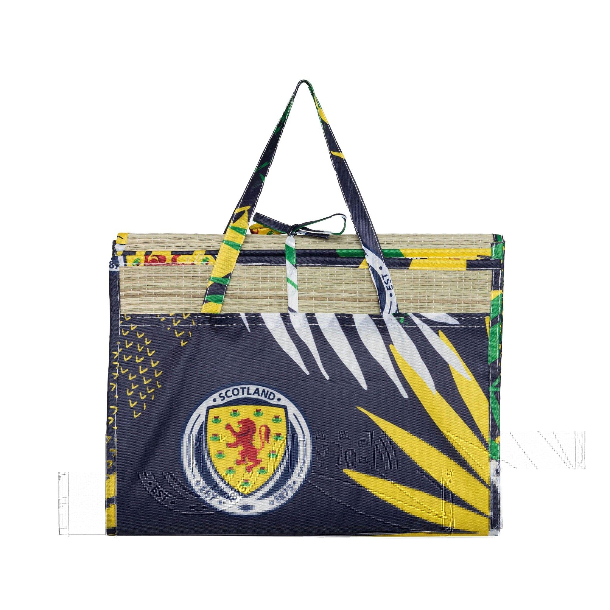 Team | Picnic Blanket | Blankets | Sports Direct