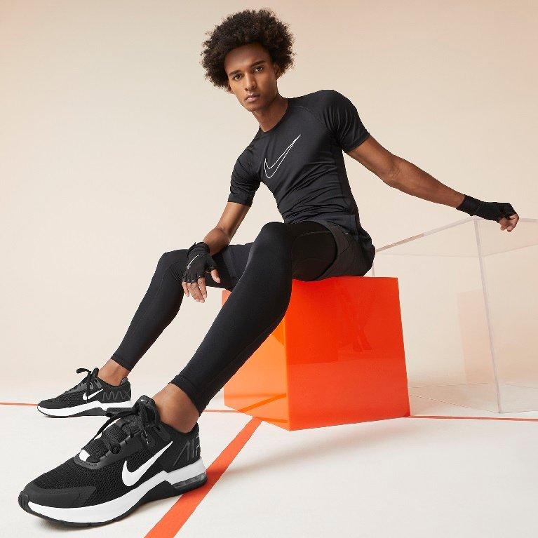 Nike | Training, Running, Football & More | Sports Direct Malaysia ...