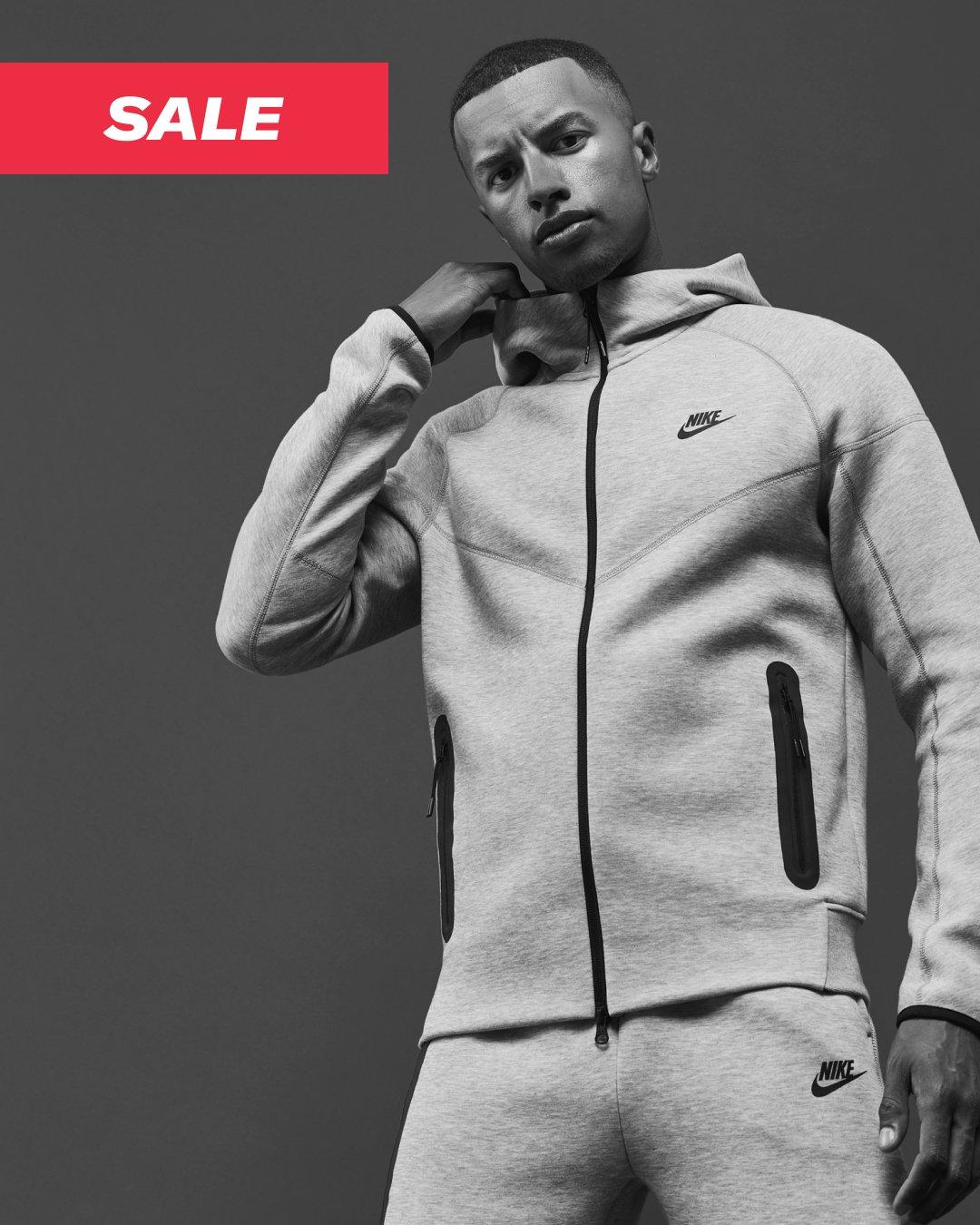 SportsDirect.com Ireland | Sneakers, Sports Clothing & Accessories