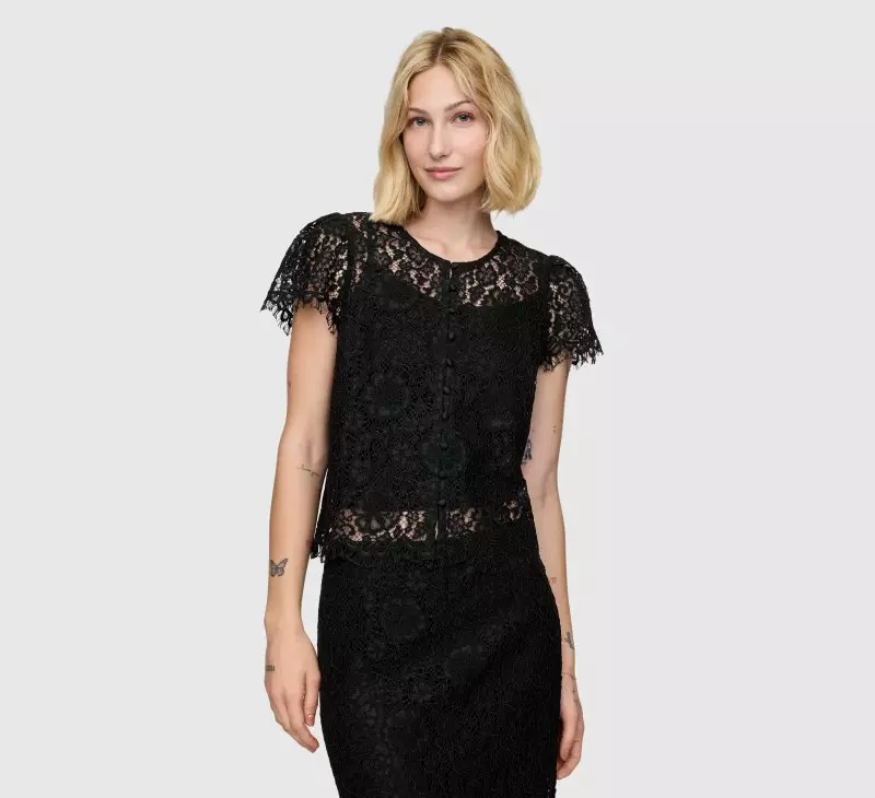 Womens' Shirts and Tops | Gap