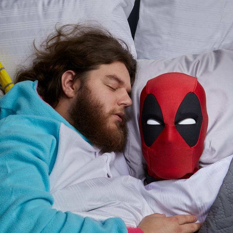 Marvel Legends Series Deadpool's Head Premium Interactive Head - Hasbro ...