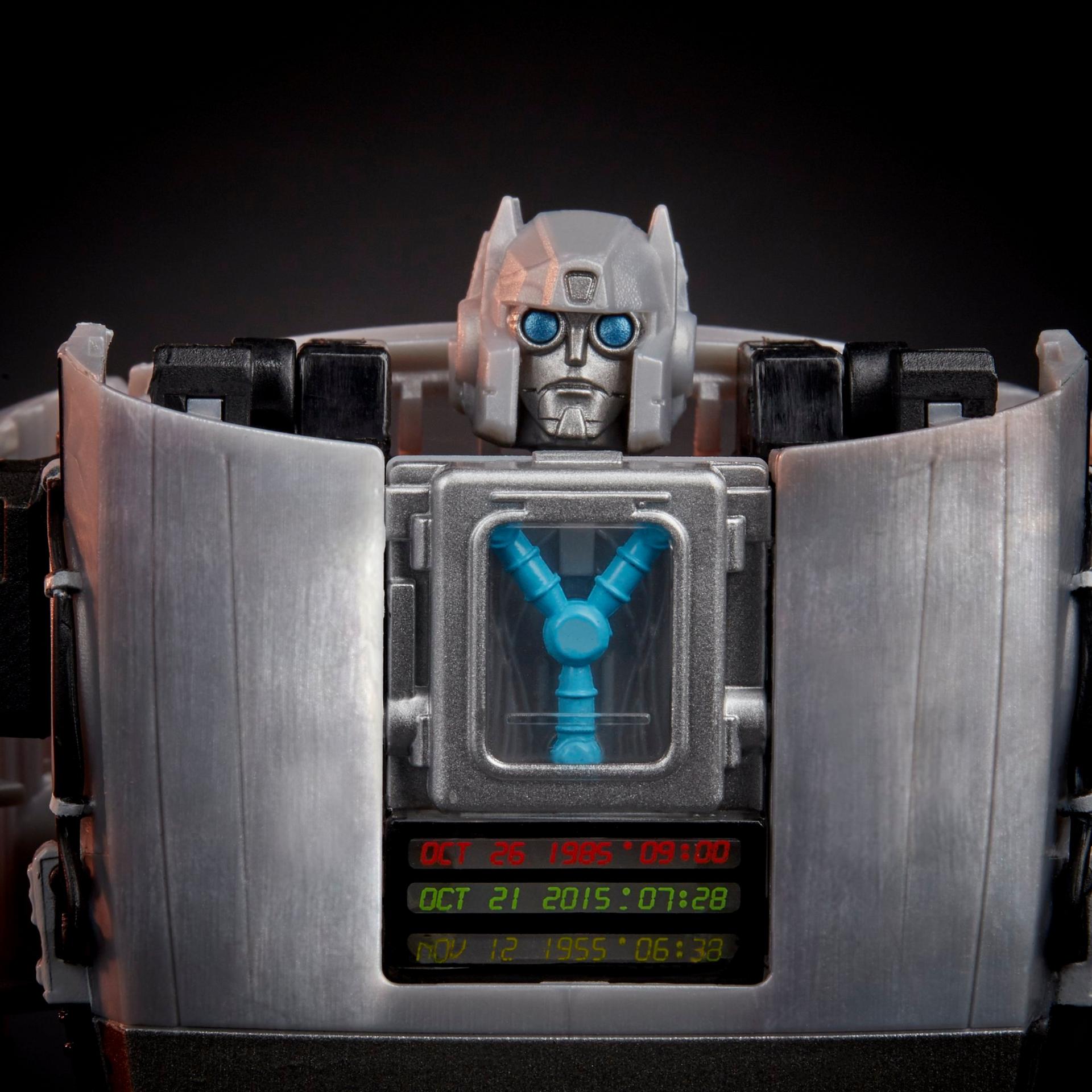 Transformers Collaborative: Back to the Future Gigawatt Action Figure ...