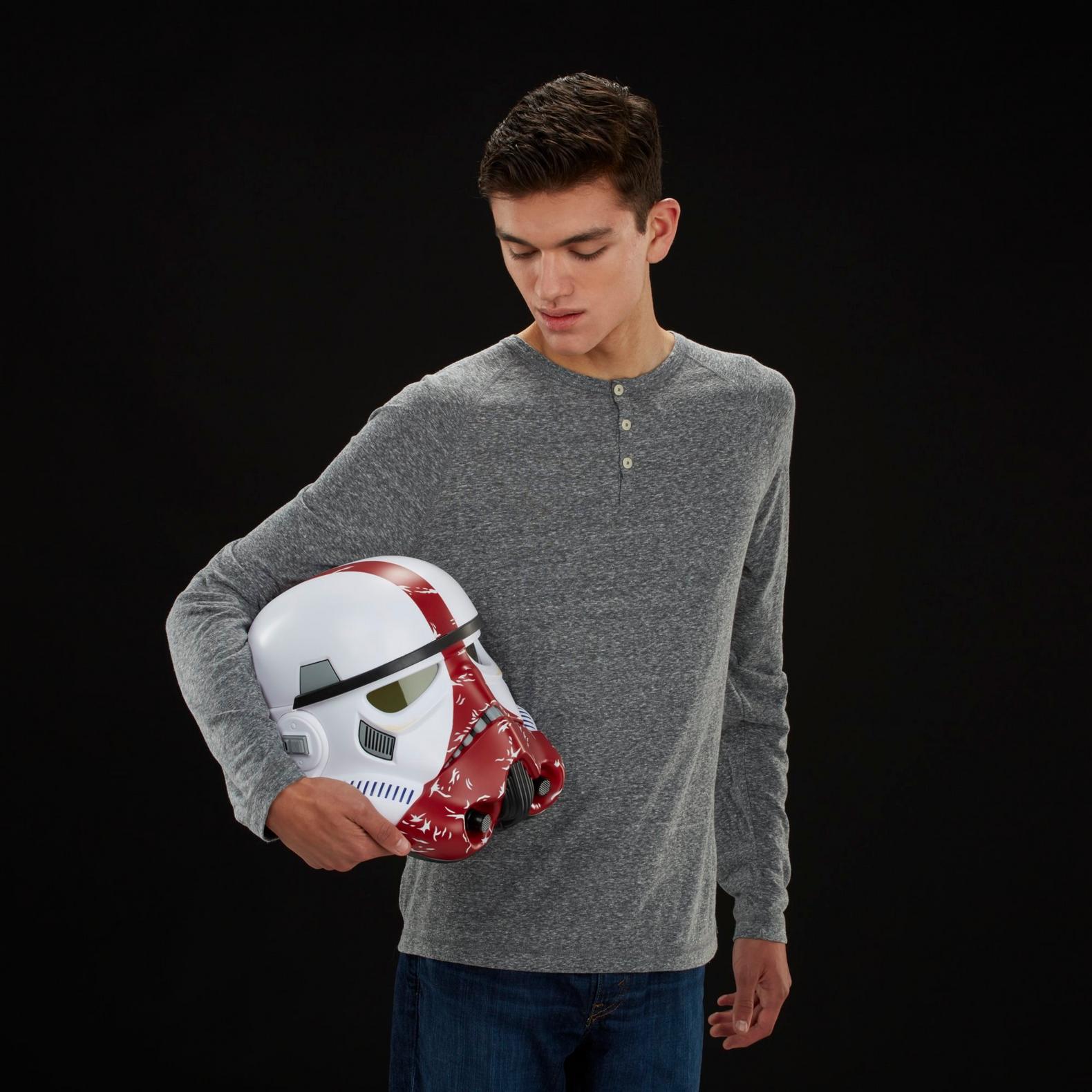Star Wars The Black Series Incinerator Stormtrooper Electronic Helmet ...