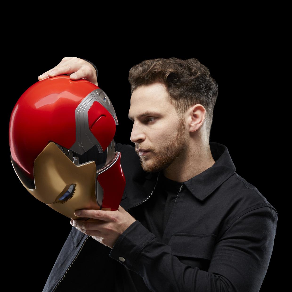 Marvel Legends Series Iron Man elektronischer Premium Helm - Hasbro Pulse