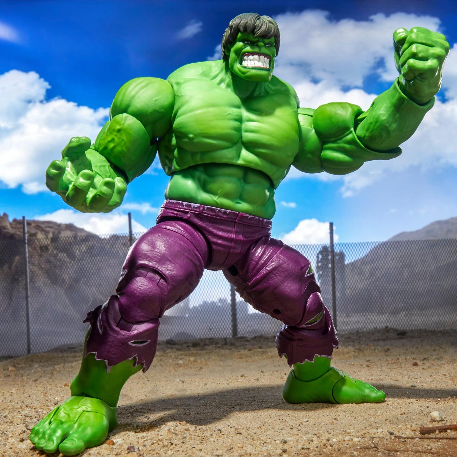 Marvel Legends Maximum Series Hulk Action Figure - Hasbro Pulse