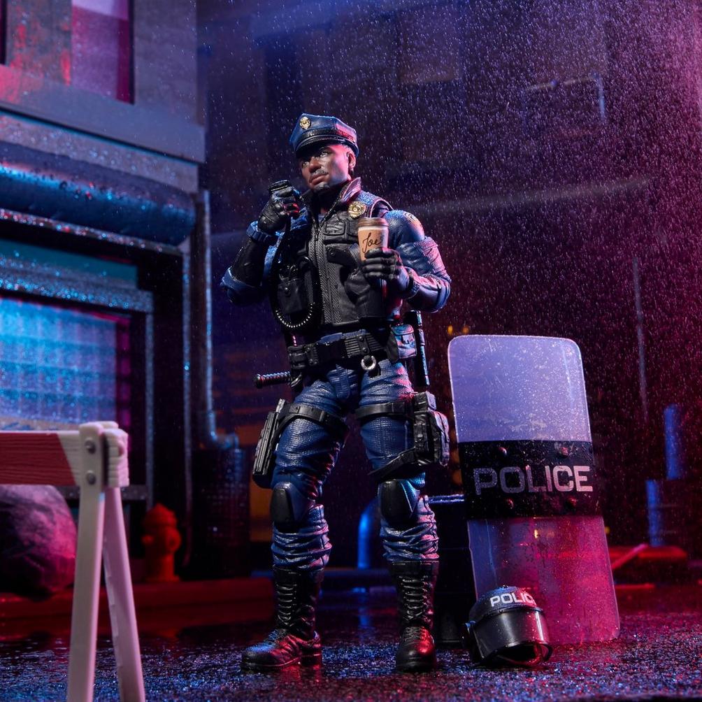 G.I. Joe Classified Series Legacy Collection: Action Joe – Police ...