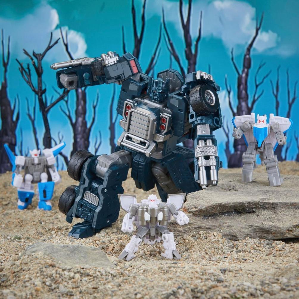 Transformers Generations Armada Nemesis Prime & Air Defense Mini-Con ...