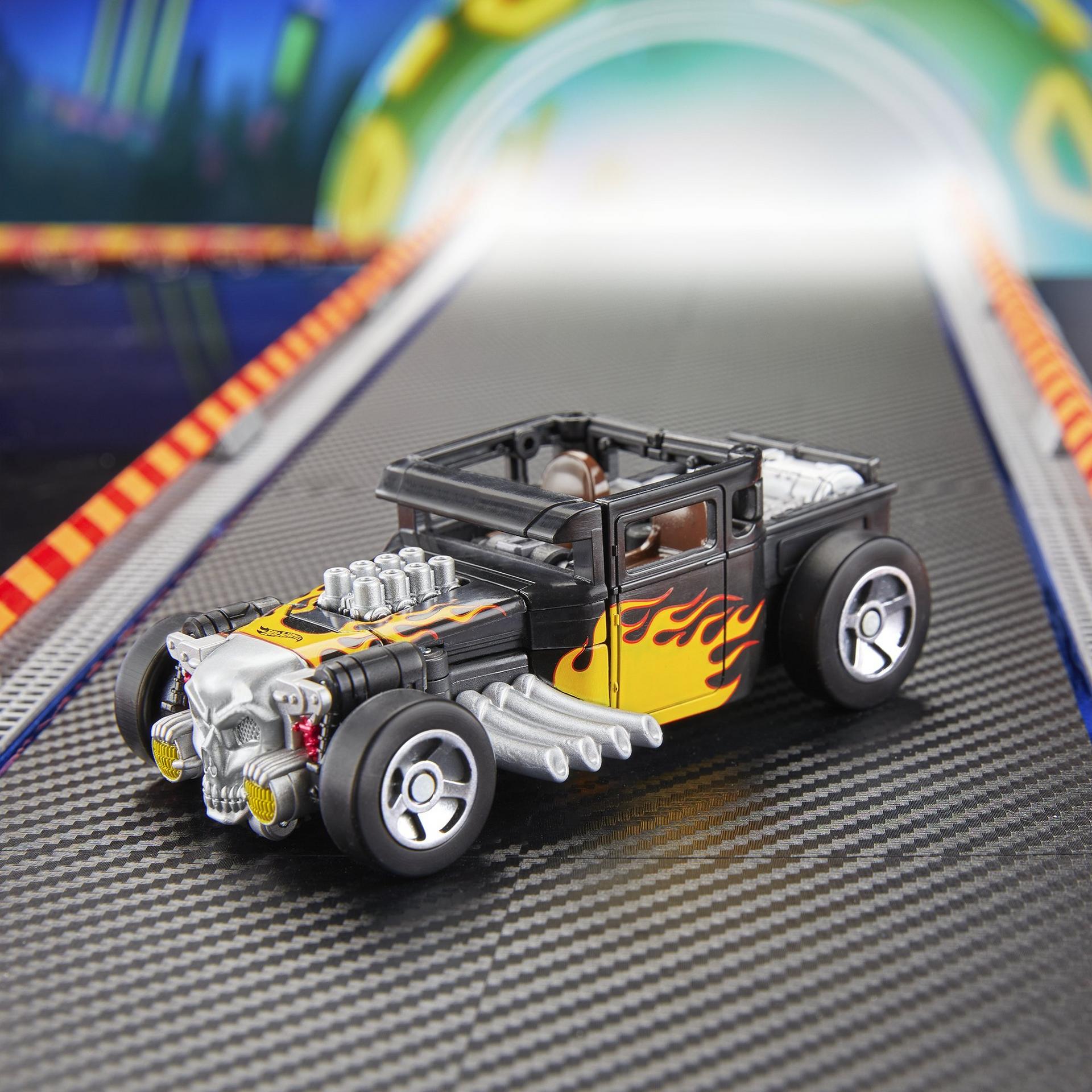 Transformers Collaborative Hot Wheels® x Transformers Bone Shaker ...