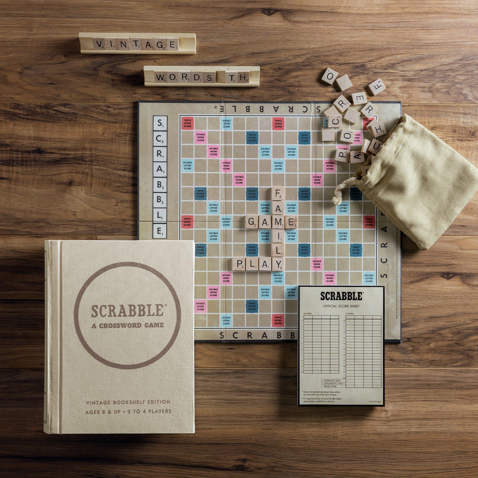 Scrabble Vintage Bookshelf Edition - Hasbro Pulse