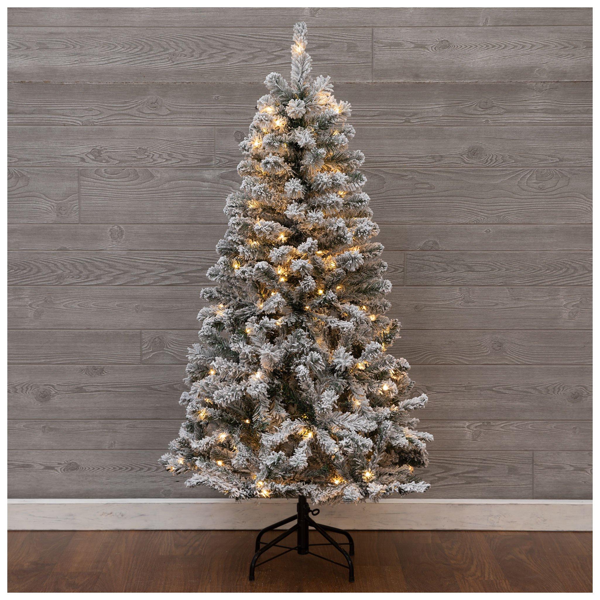 Mejores ofertas e historial de precios de Flocked Monarch Pine Pre-Lit ...