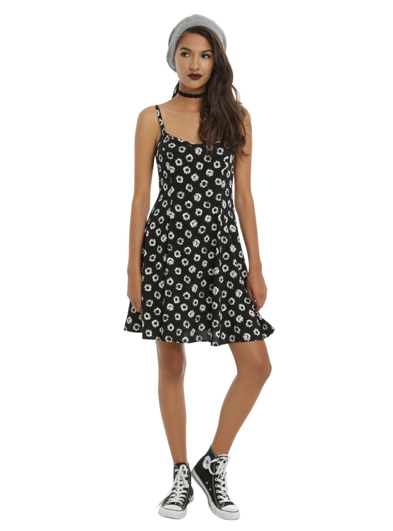 Deadly Daisy Tank Dress | Hot Topic